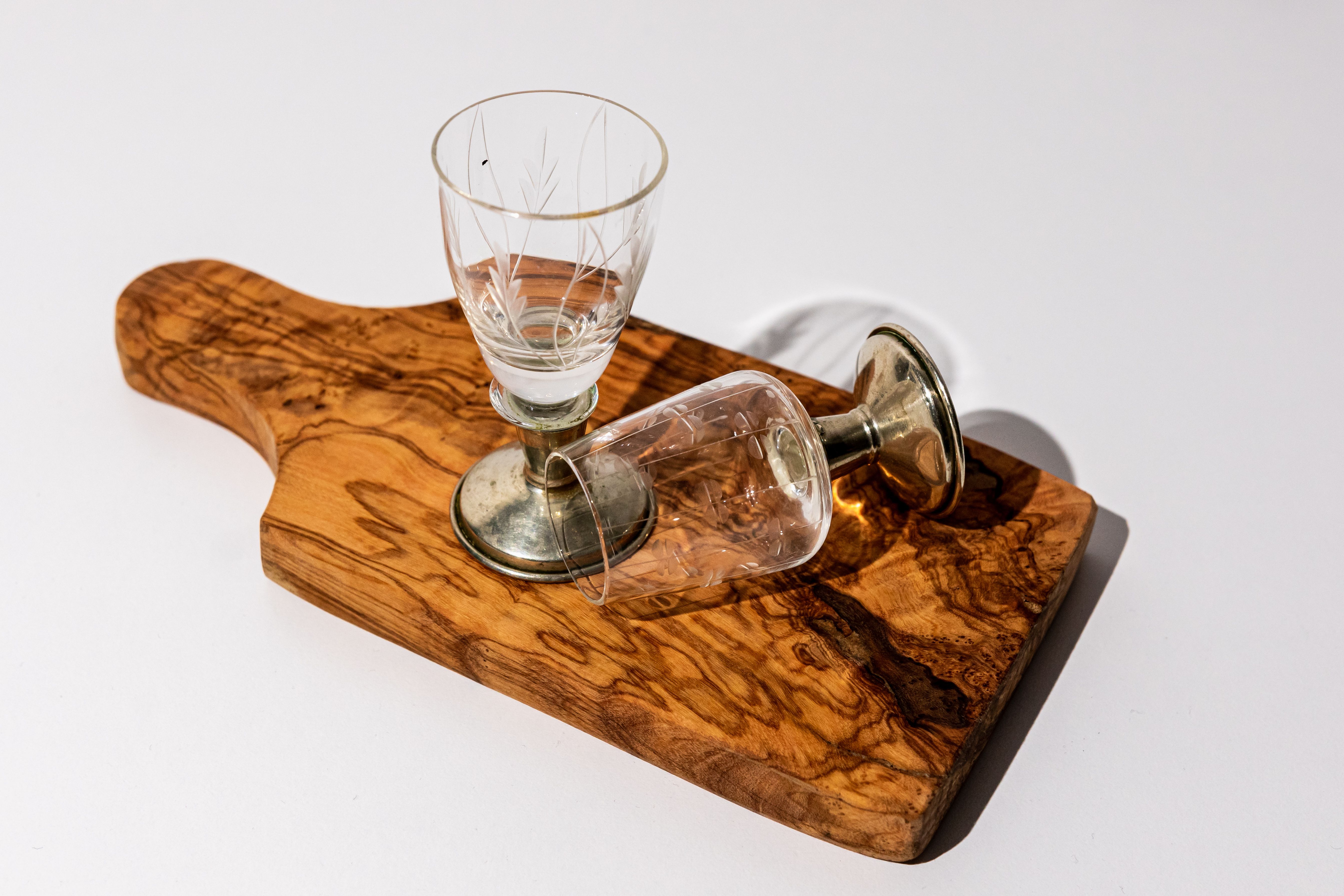 Small thin glasses · Free Stock Photo