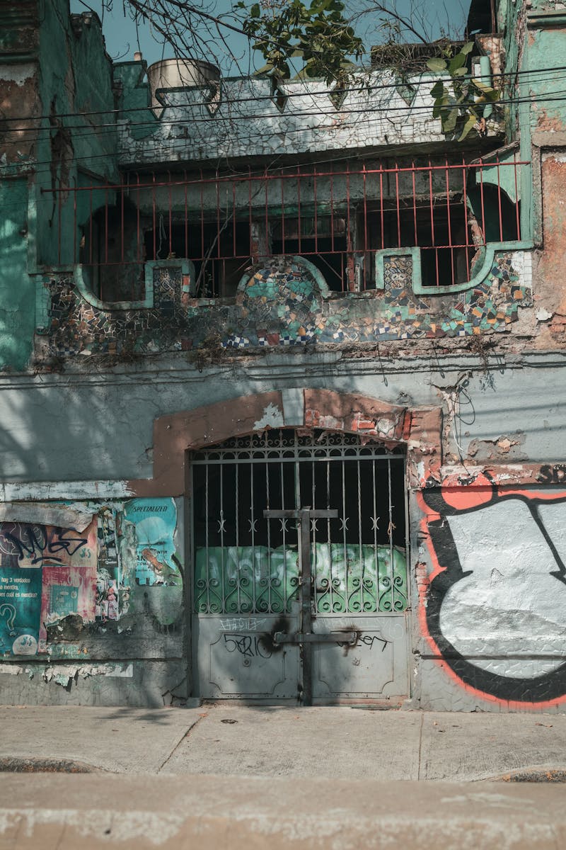 Vandalized House Photos, Download The BEST Free Vandalized House Stock ...