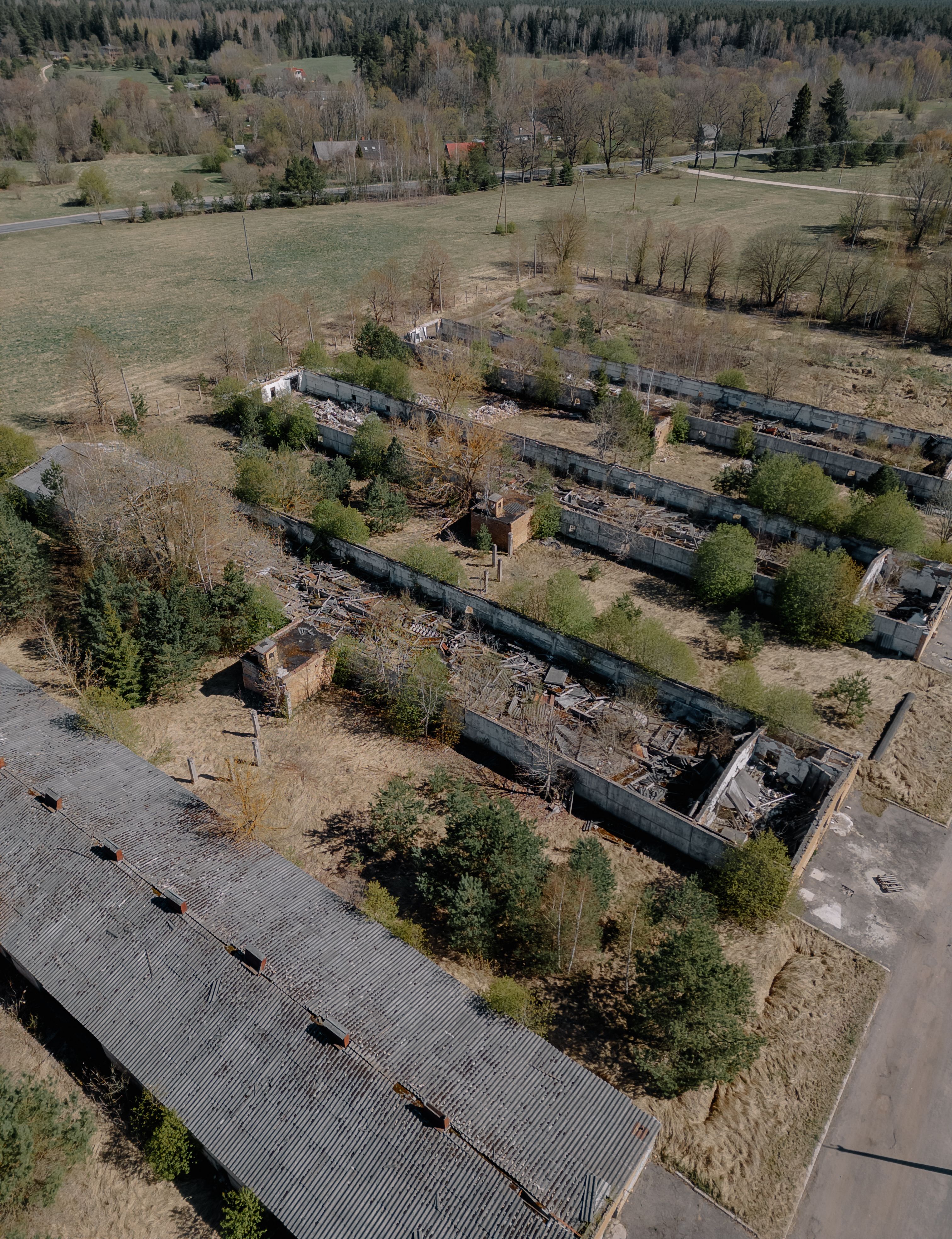 Abandoned, Destroyed Buildings in Countryside · Free Stock Photo