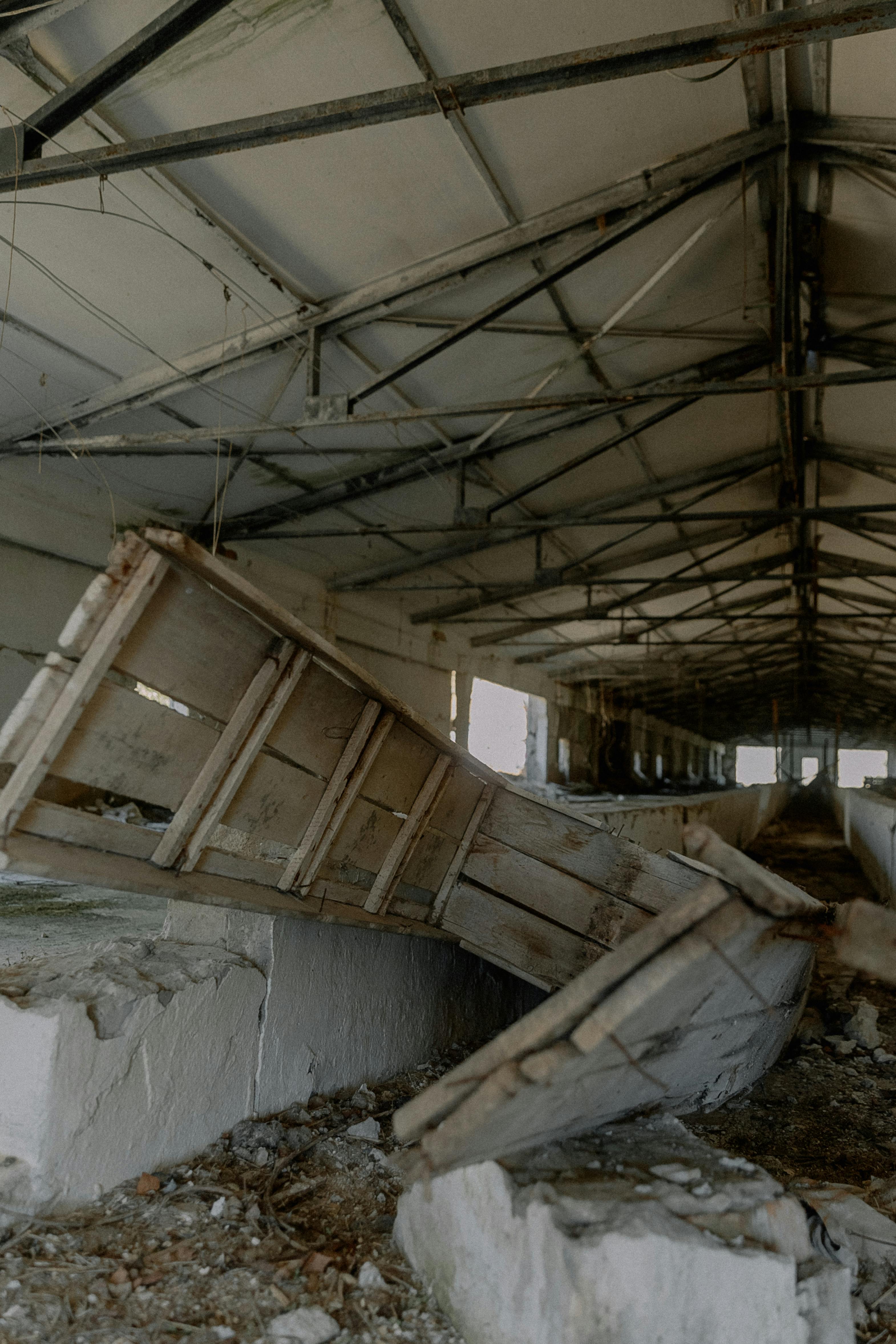 Destroyed Building Interior · Free Stock Photo