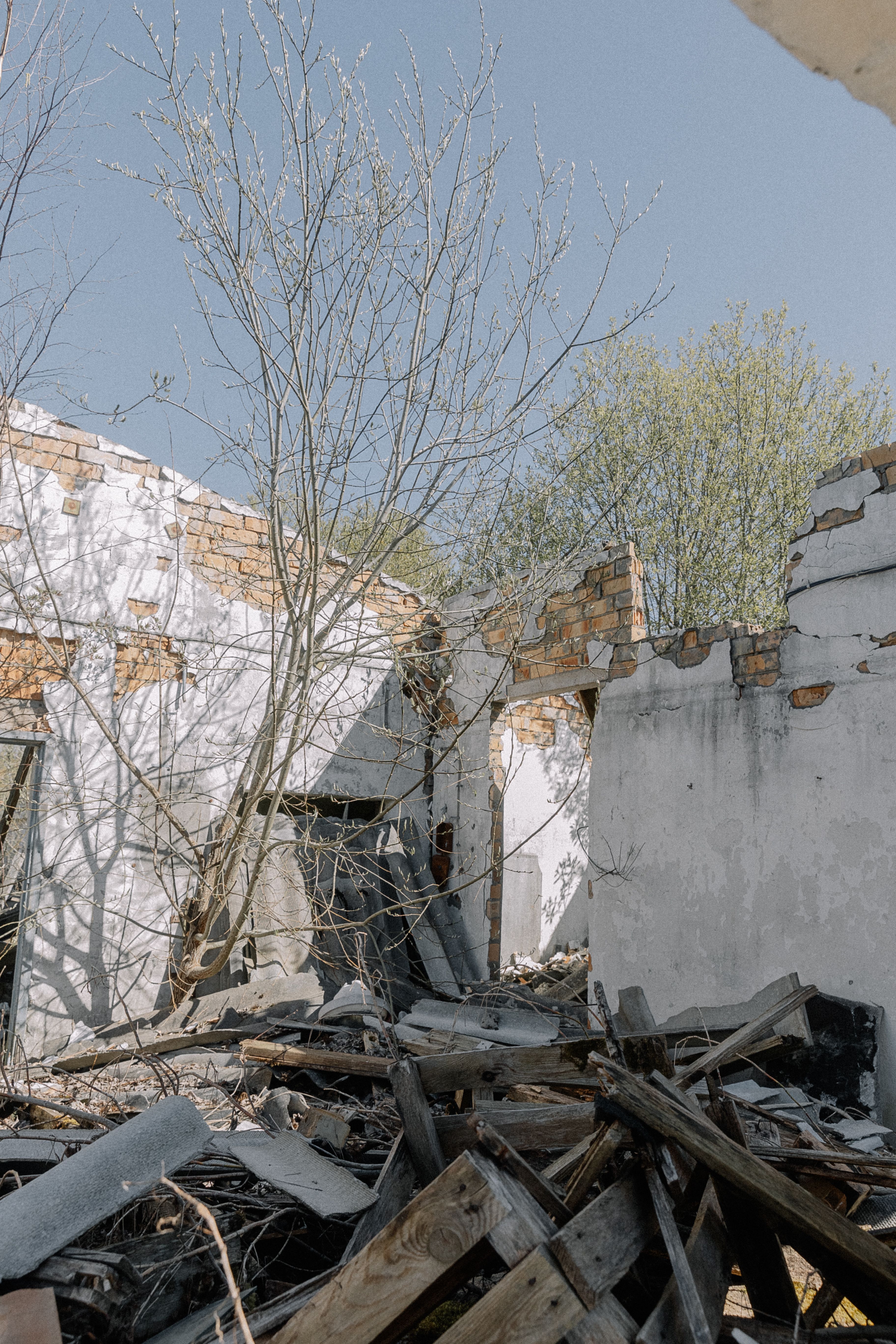 Red Brick Building Ruins · Free Stock Photo