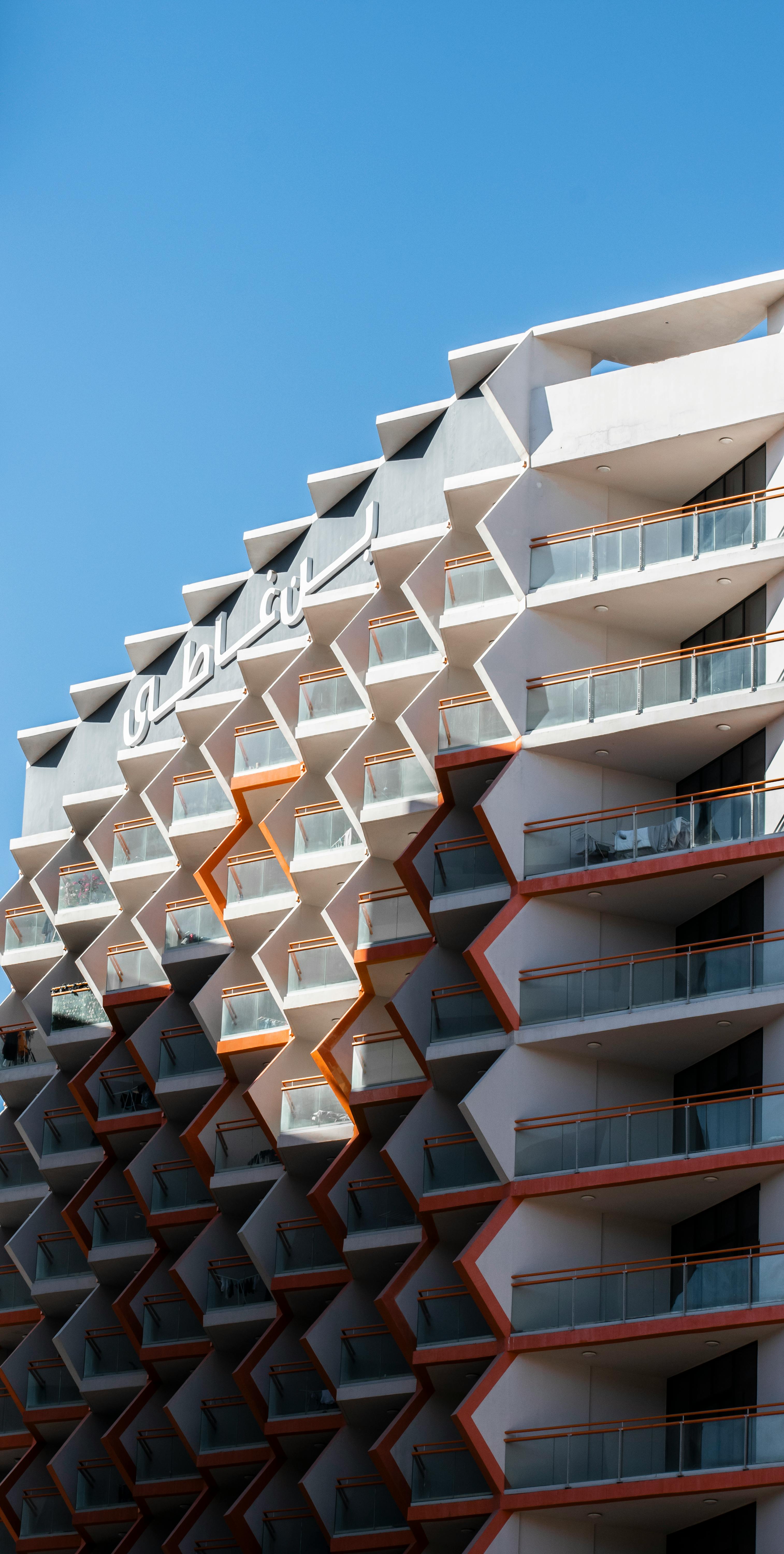 Minimalist Desktop Wallpaper Building Aesthetic Photos, Download The ...