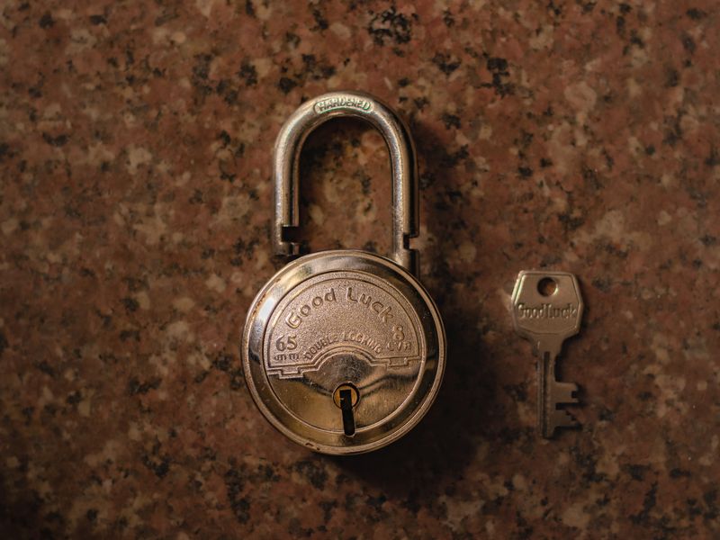 Lock And Key Photos, Download The BEST Free Lock And Key Stock Photos ...