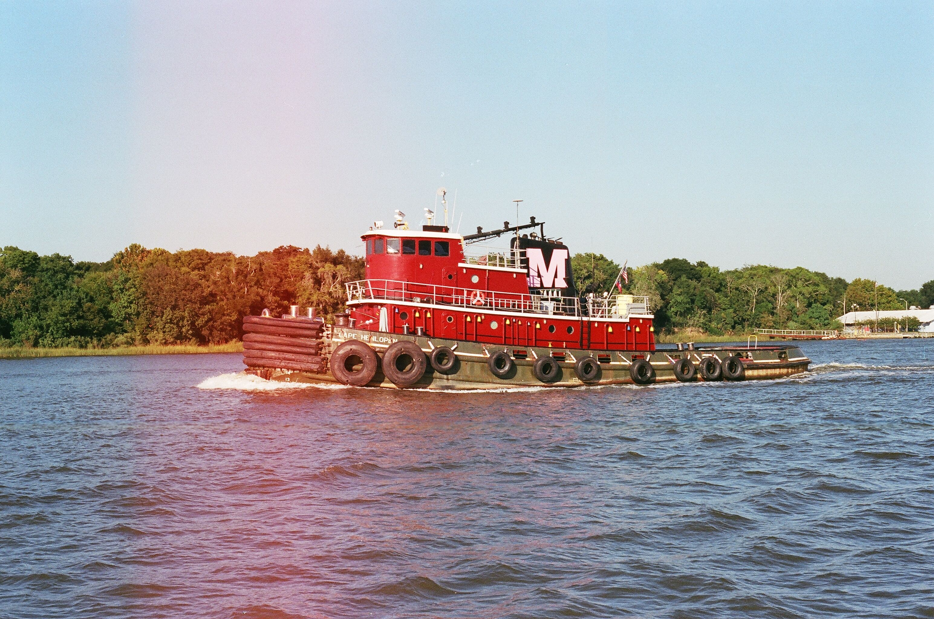 Tugboat on River · Free Stock Photo