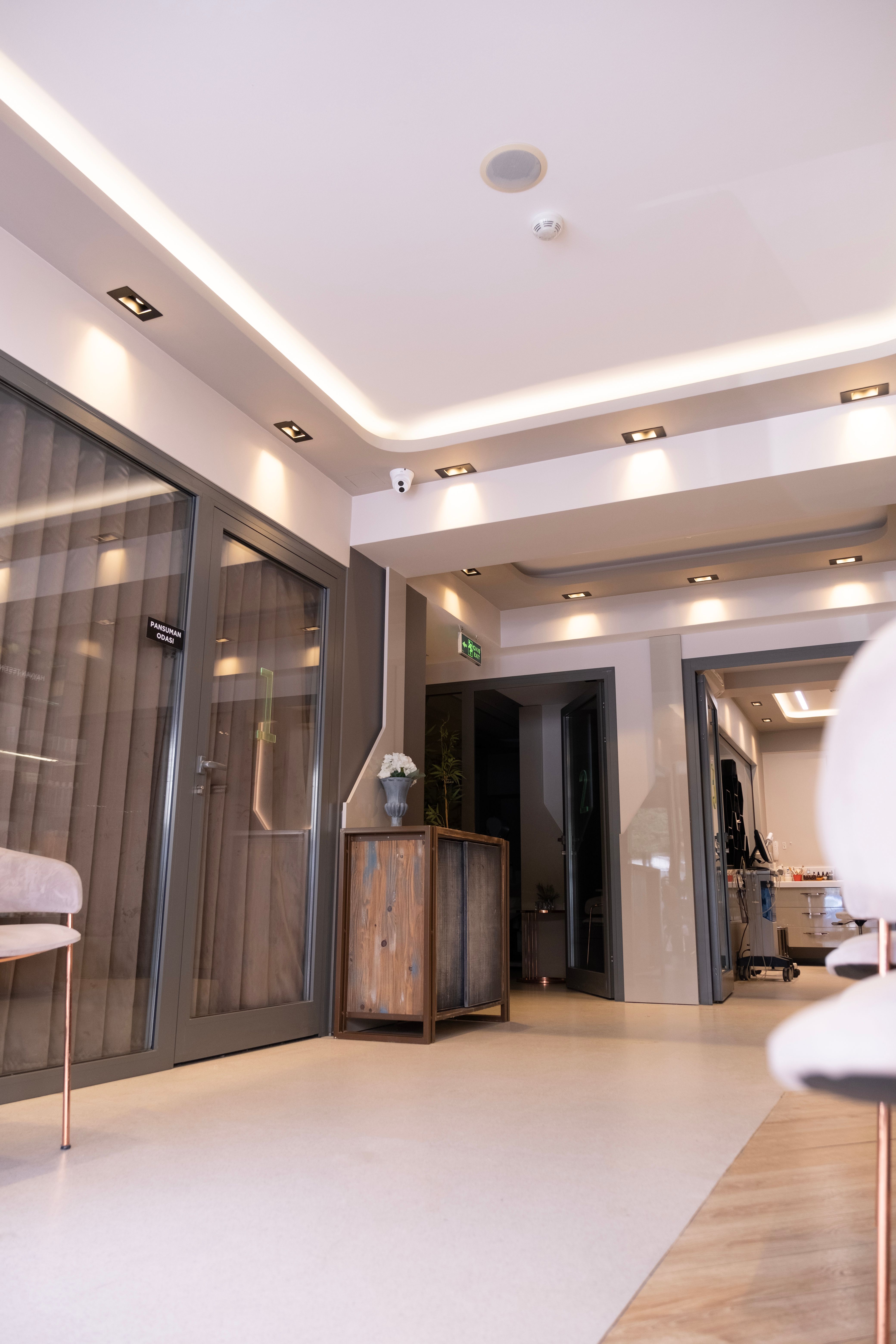 Hotel Reception Line Photos, Download The BEST Free Hotel Reception ...