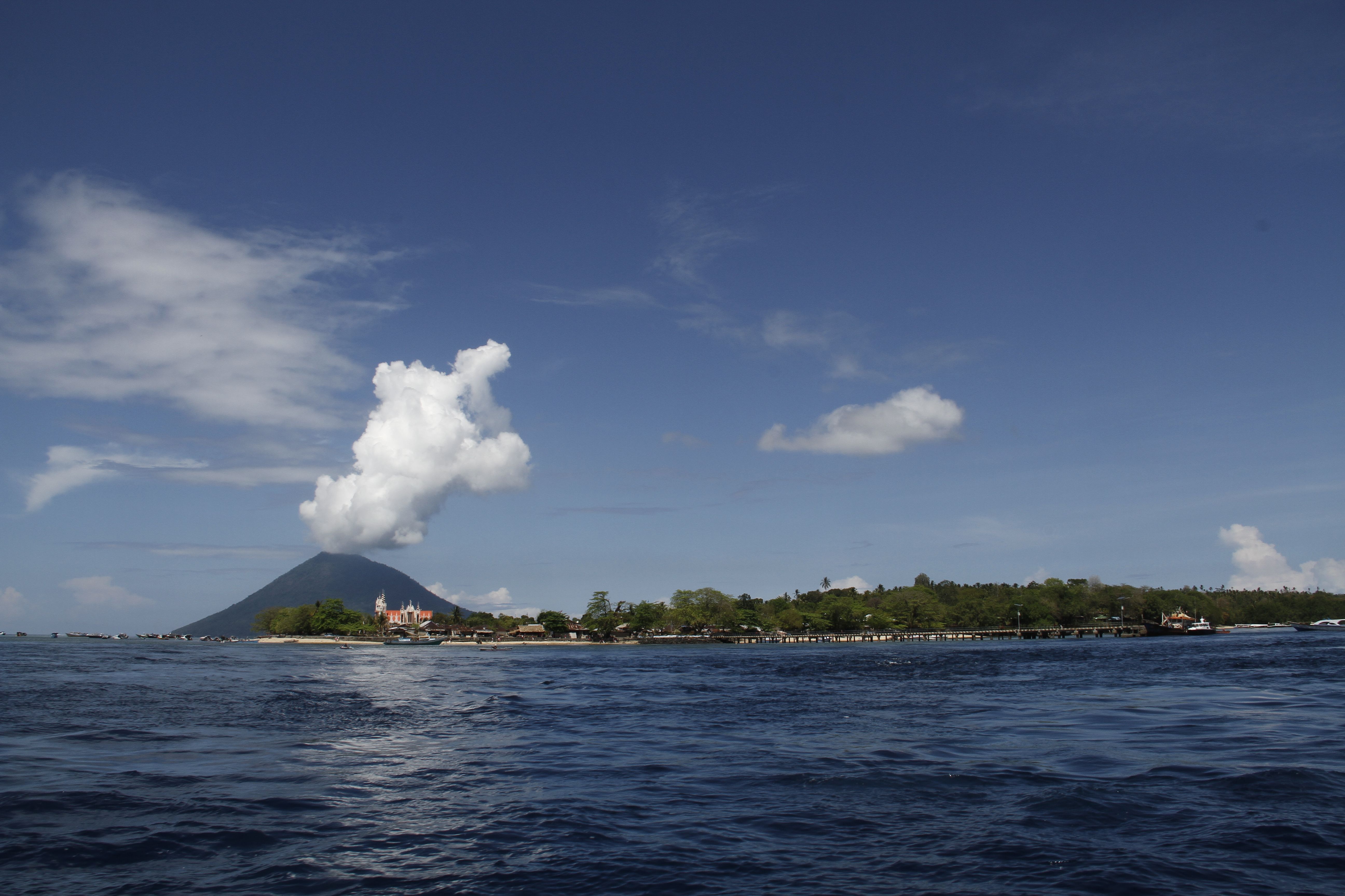 Bunaken Island in Manado, Indonesia · Free Stock Photo