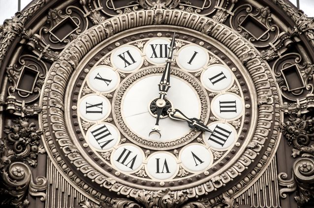 How to Read Analogue Clock: A Step-by-Step Guide