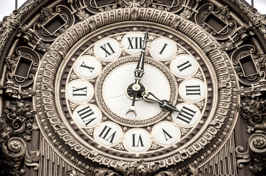 How to Read Analogue Clock: A Step-by-Step Guide