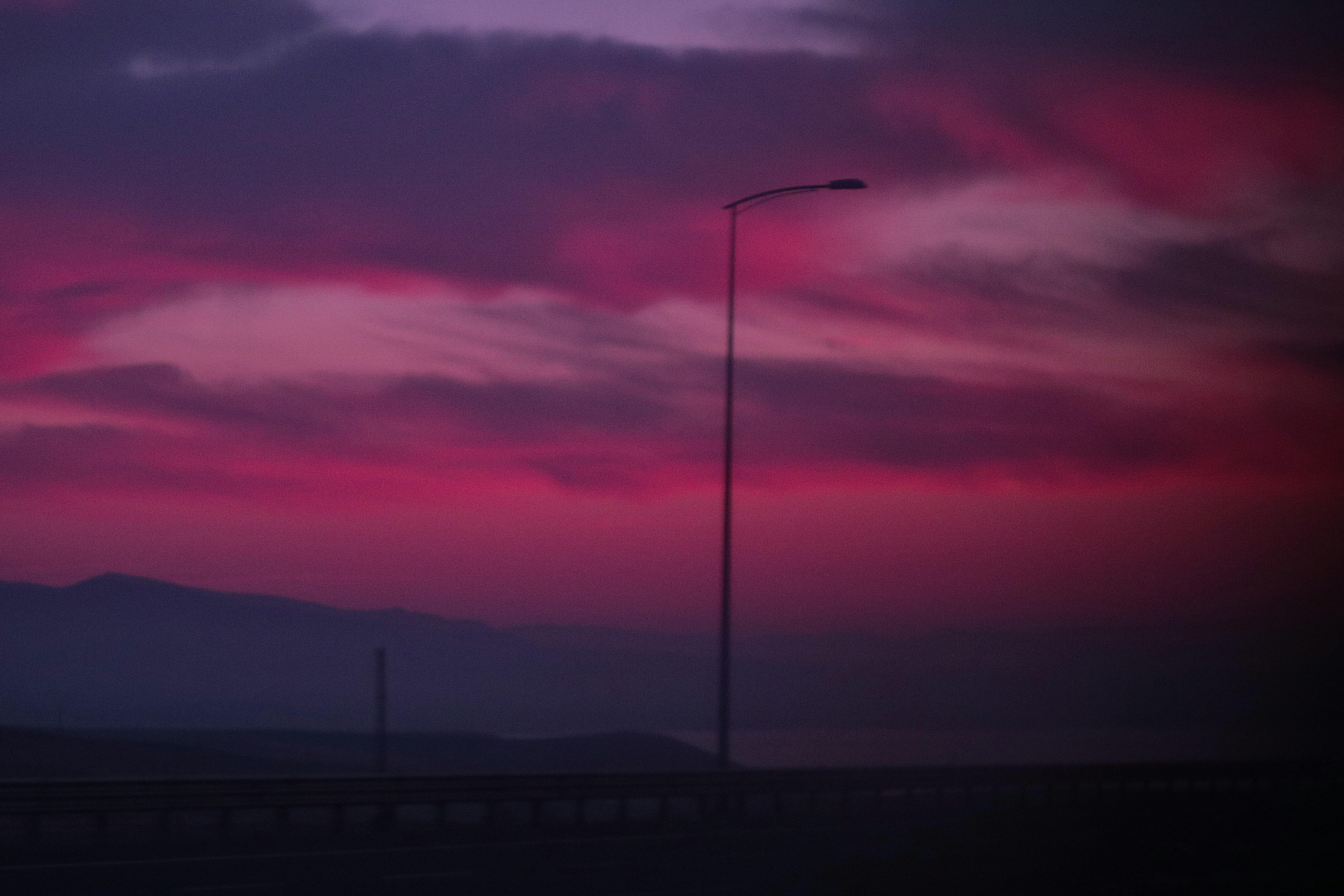 Dramatic Pink Sky · Free Stock Photo