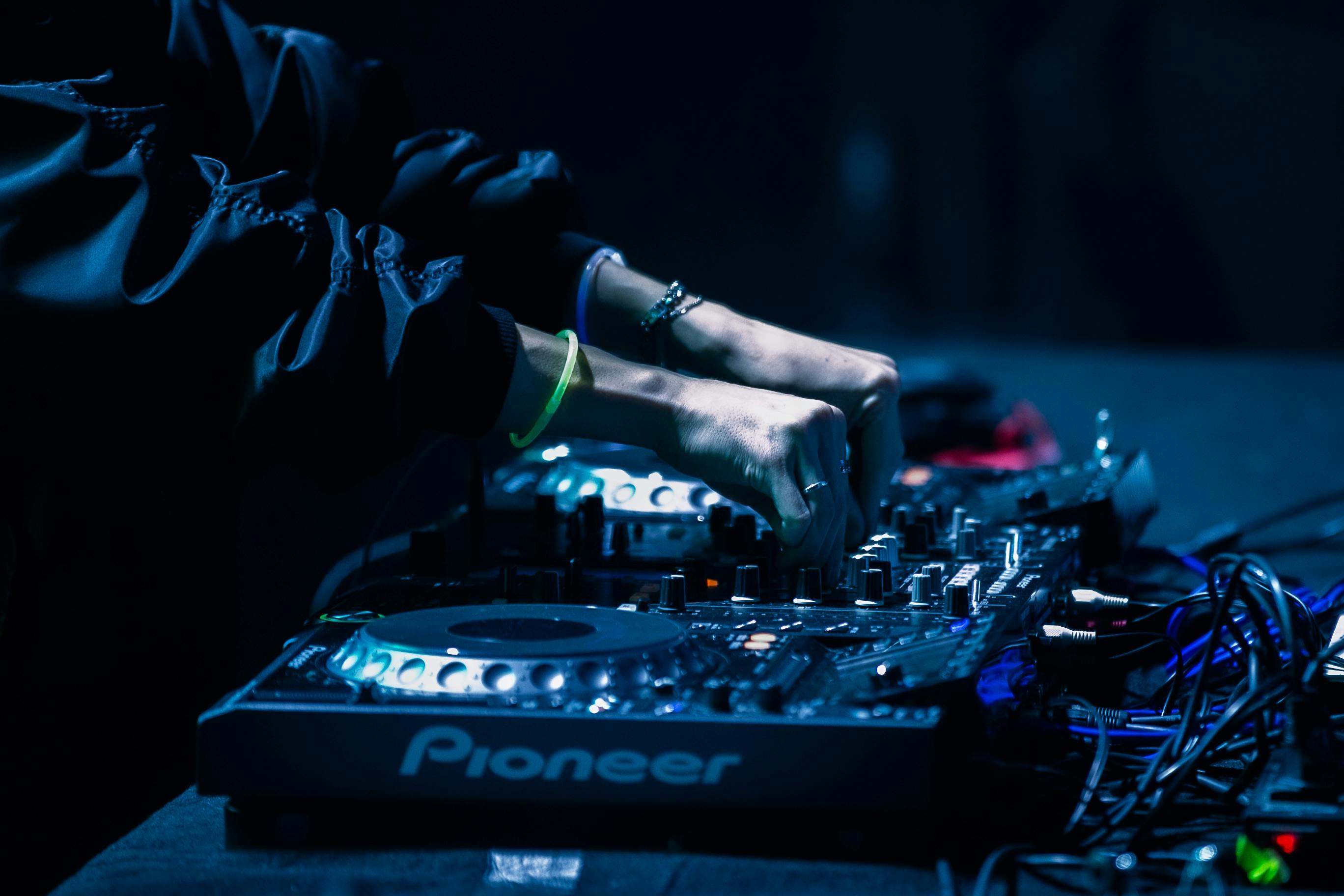 Cool Boy Dj Wallpapers