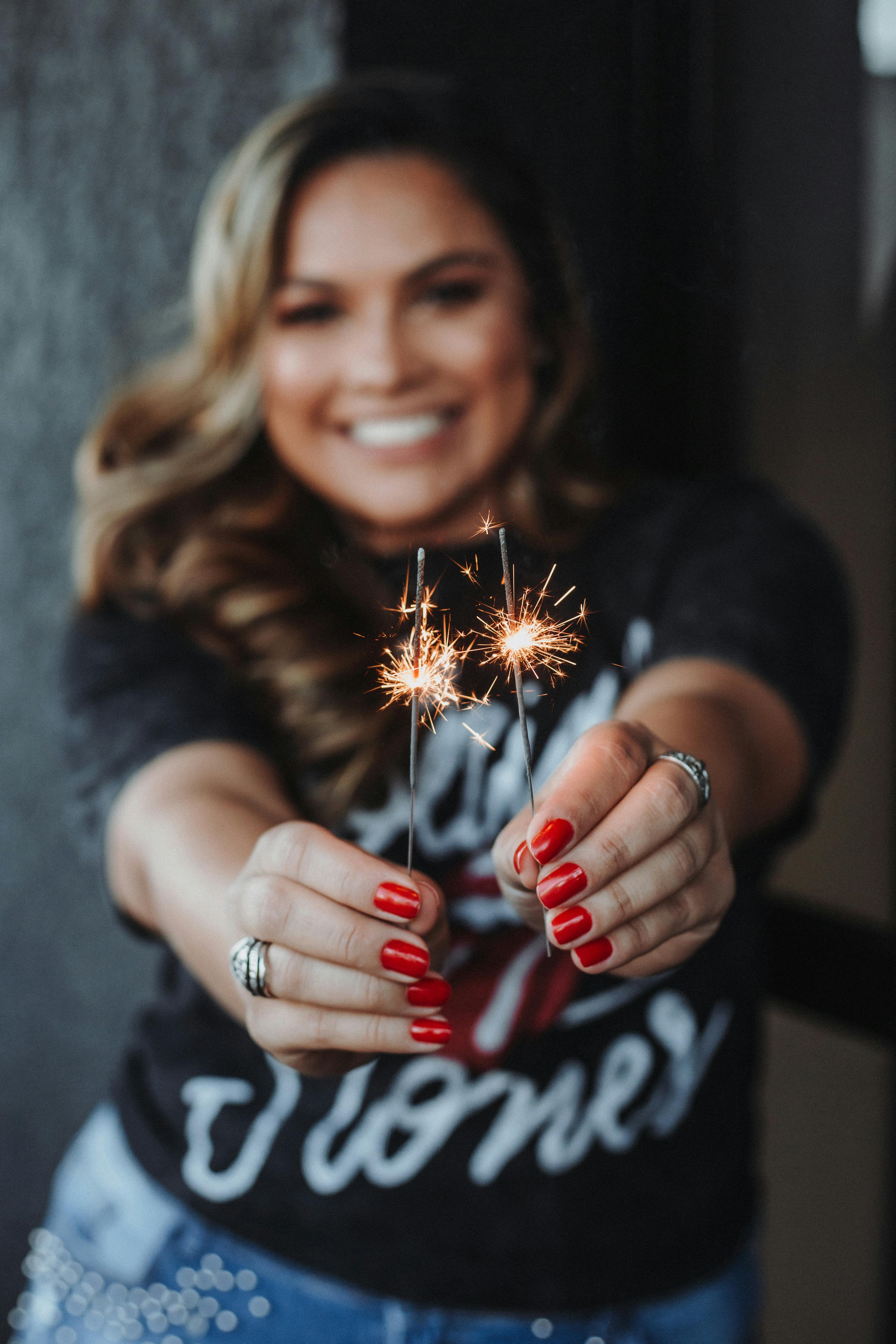Juul Sparklers Photos, Download The BEST Free Juul Sparklers Stock ...