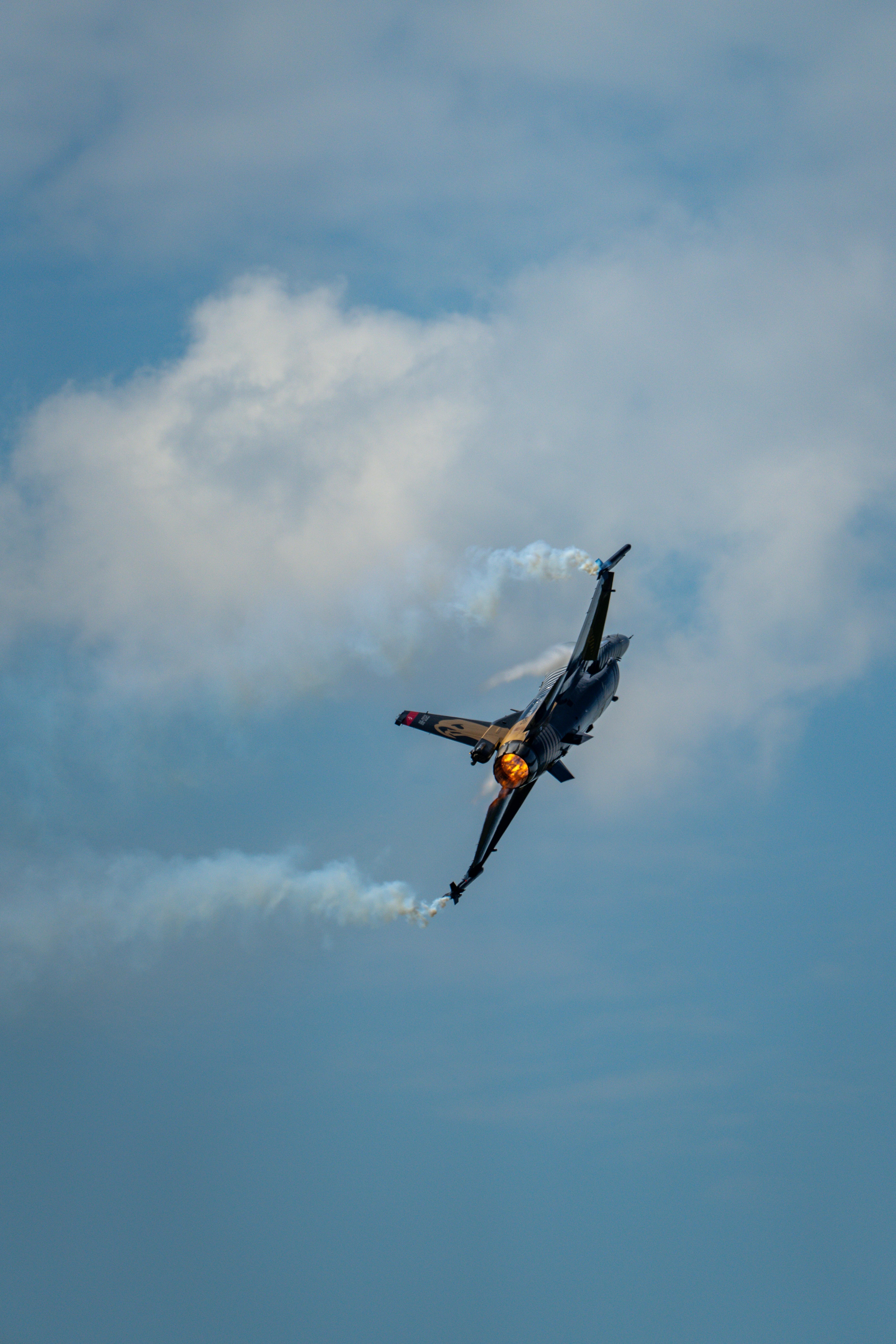 Engine Flame Photos, Download The BEST Free Engine Flame Stock Photos ...