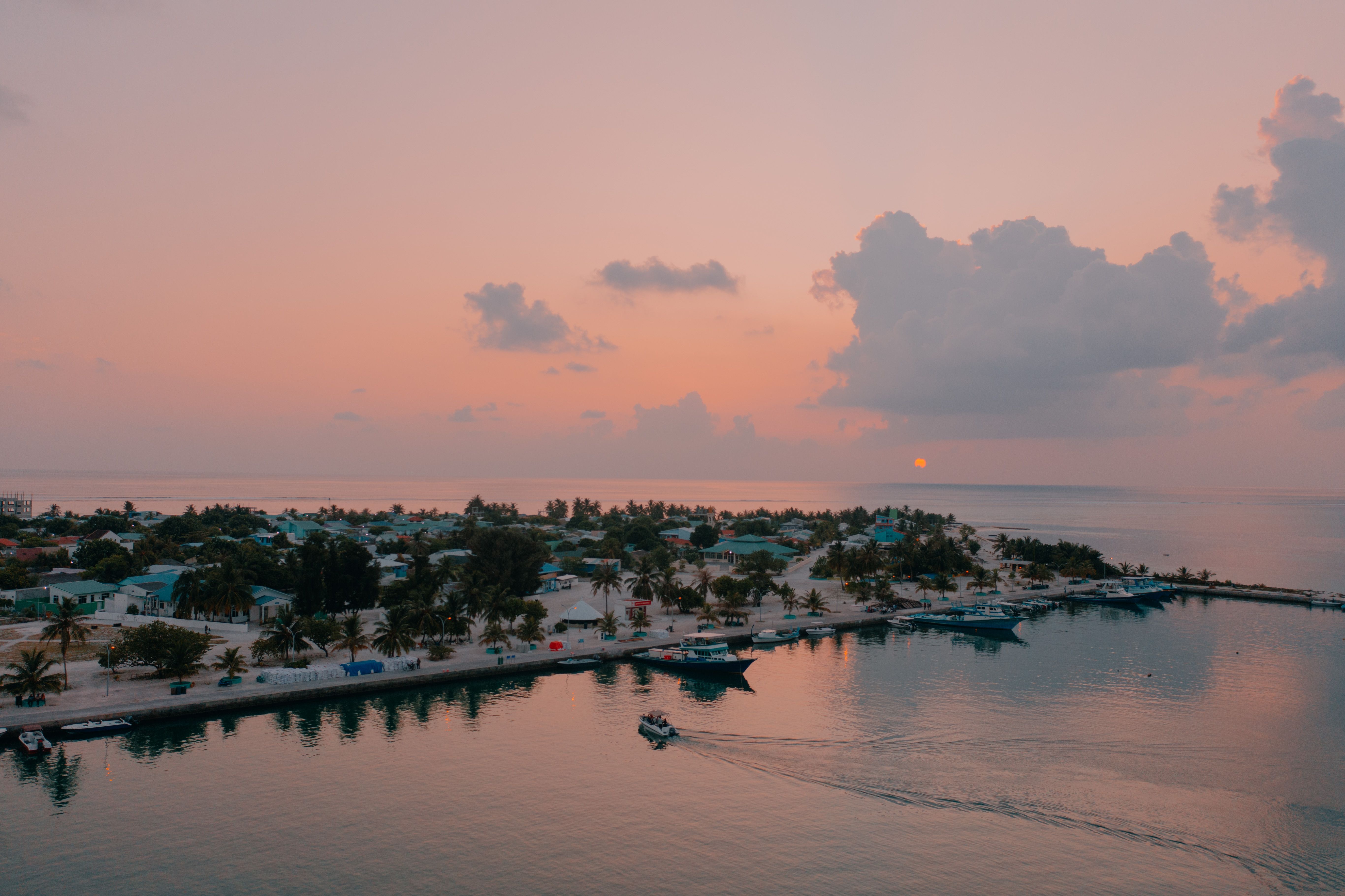 Tropical Island Sunset Pictures