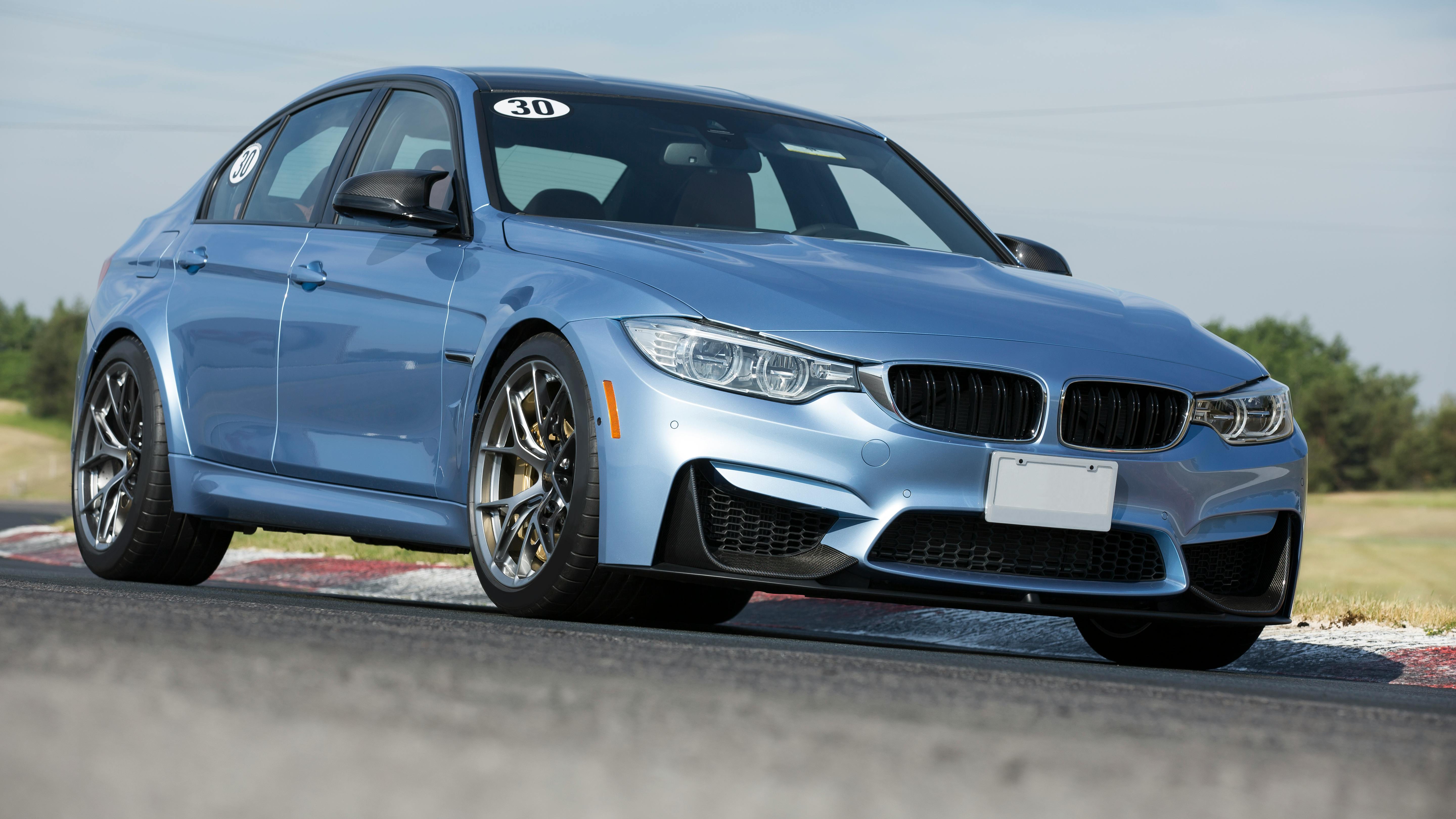 Blue Sedan during Daytime · Free Stock Photo