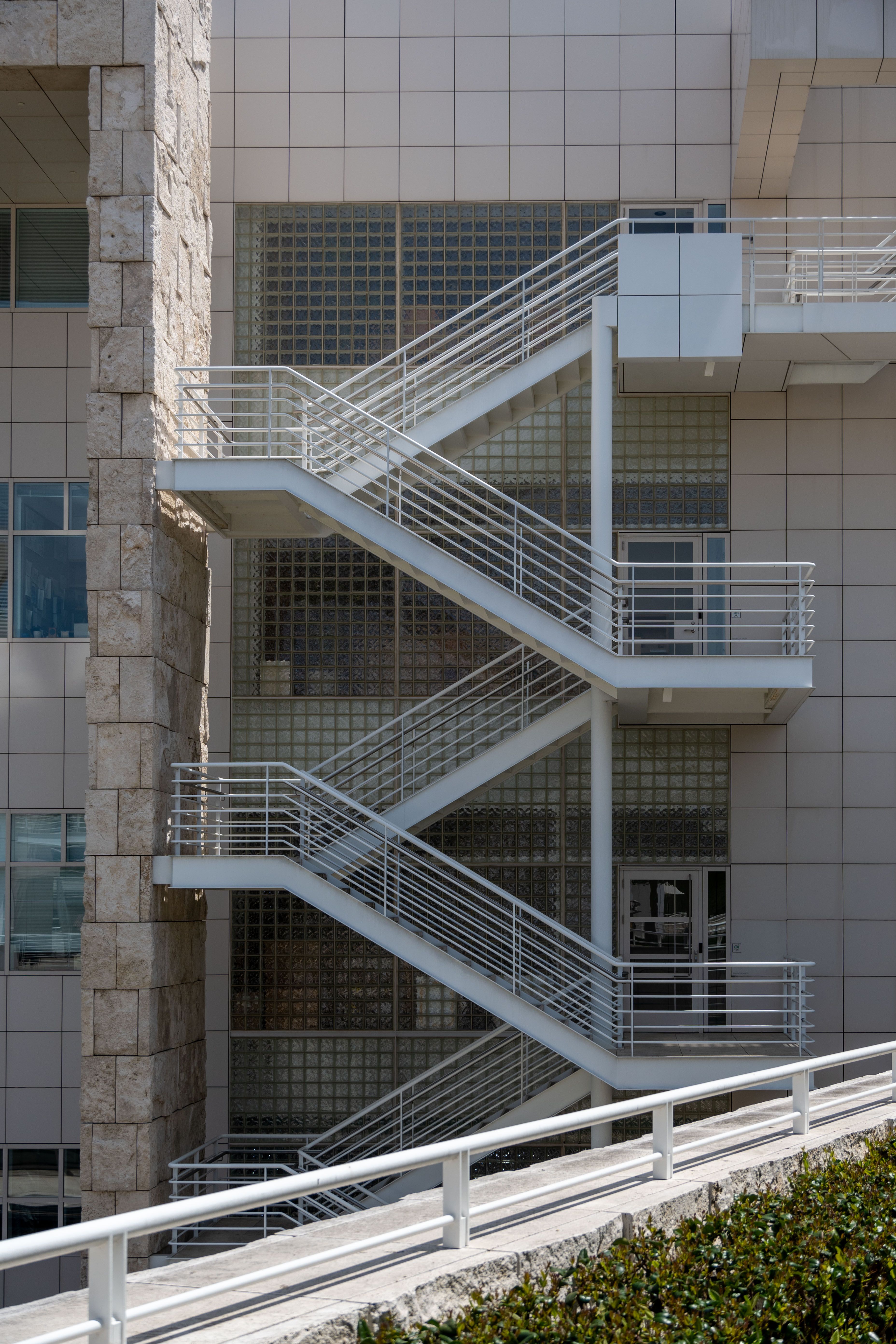 Black Metal Emergency Exit Staircase · Free Stock Photo