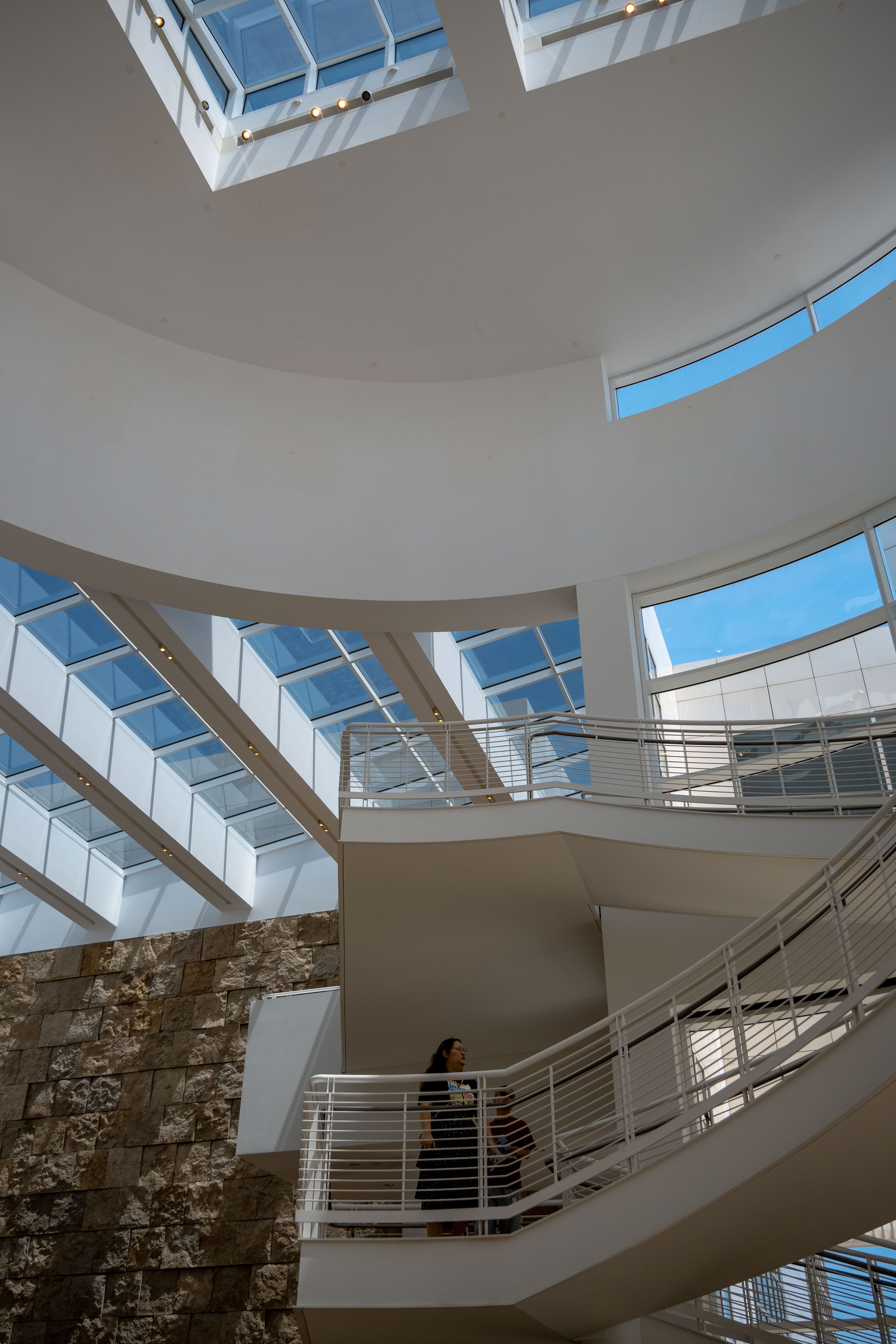 People Walking in Modern Building · Free Stock Photo