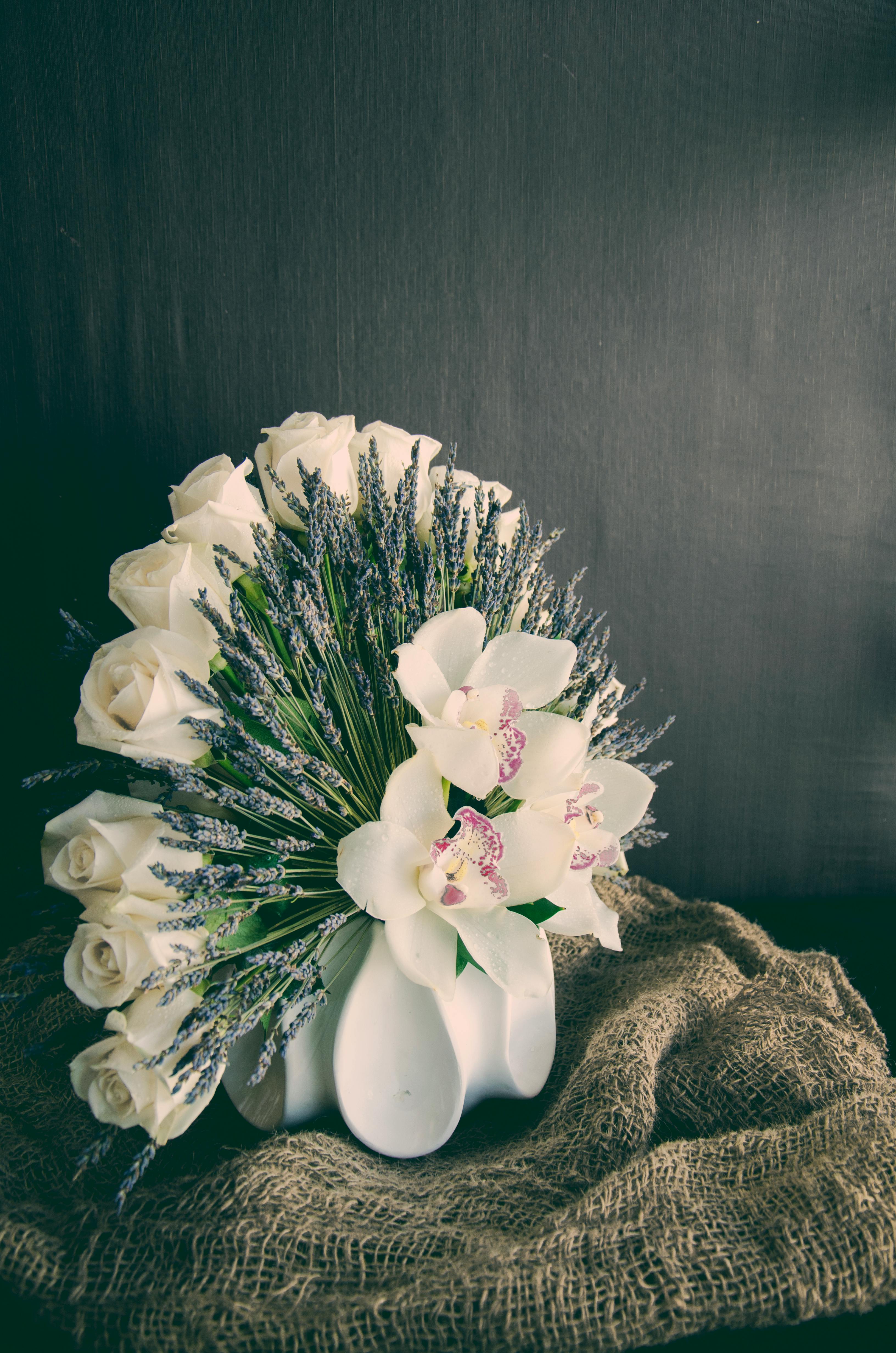 White Rose Arrangement · Free Stock Photo