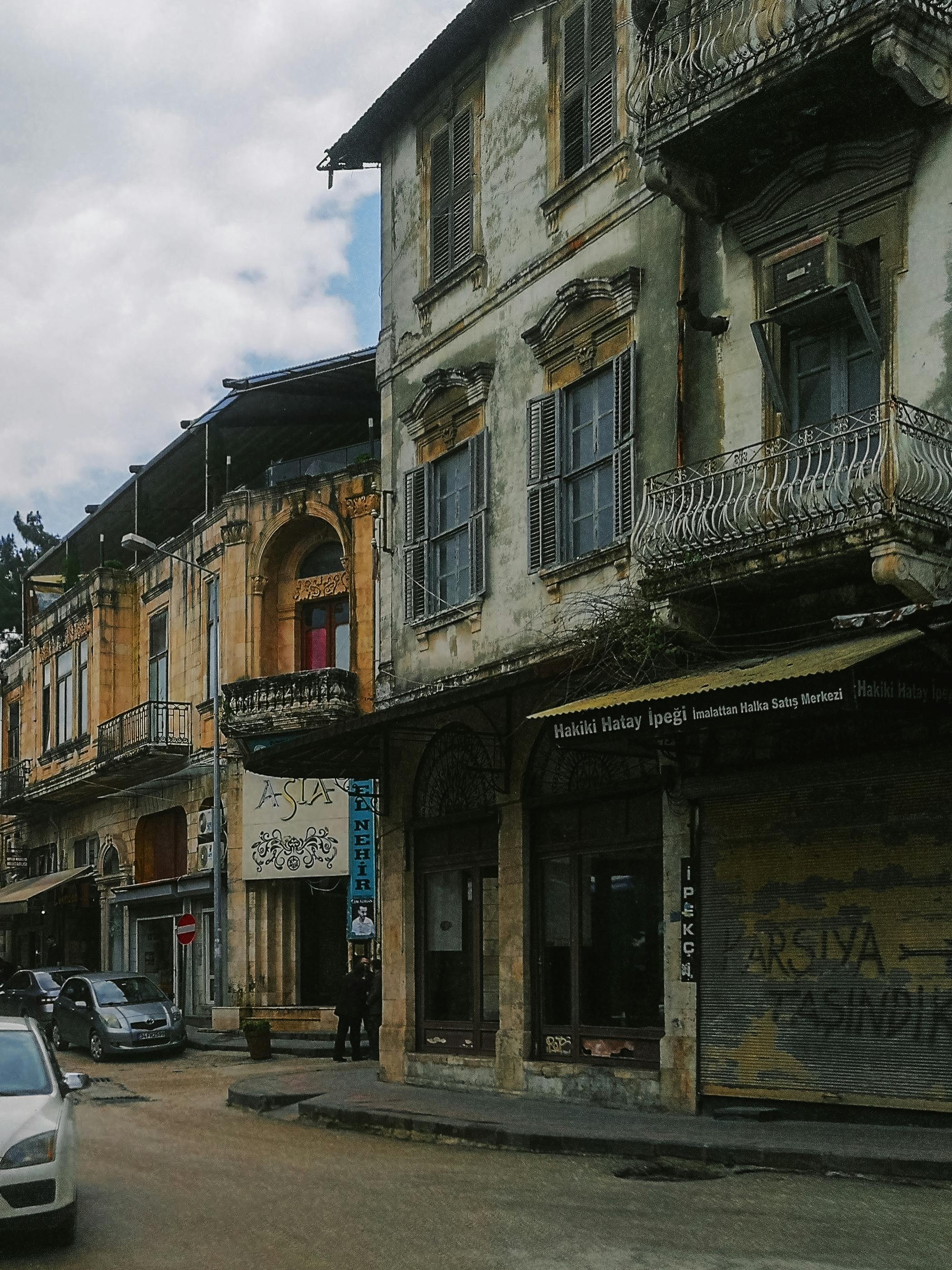 Ruined Cities Photos, Download The BEST Free Ruined Cities Stock Photos ...