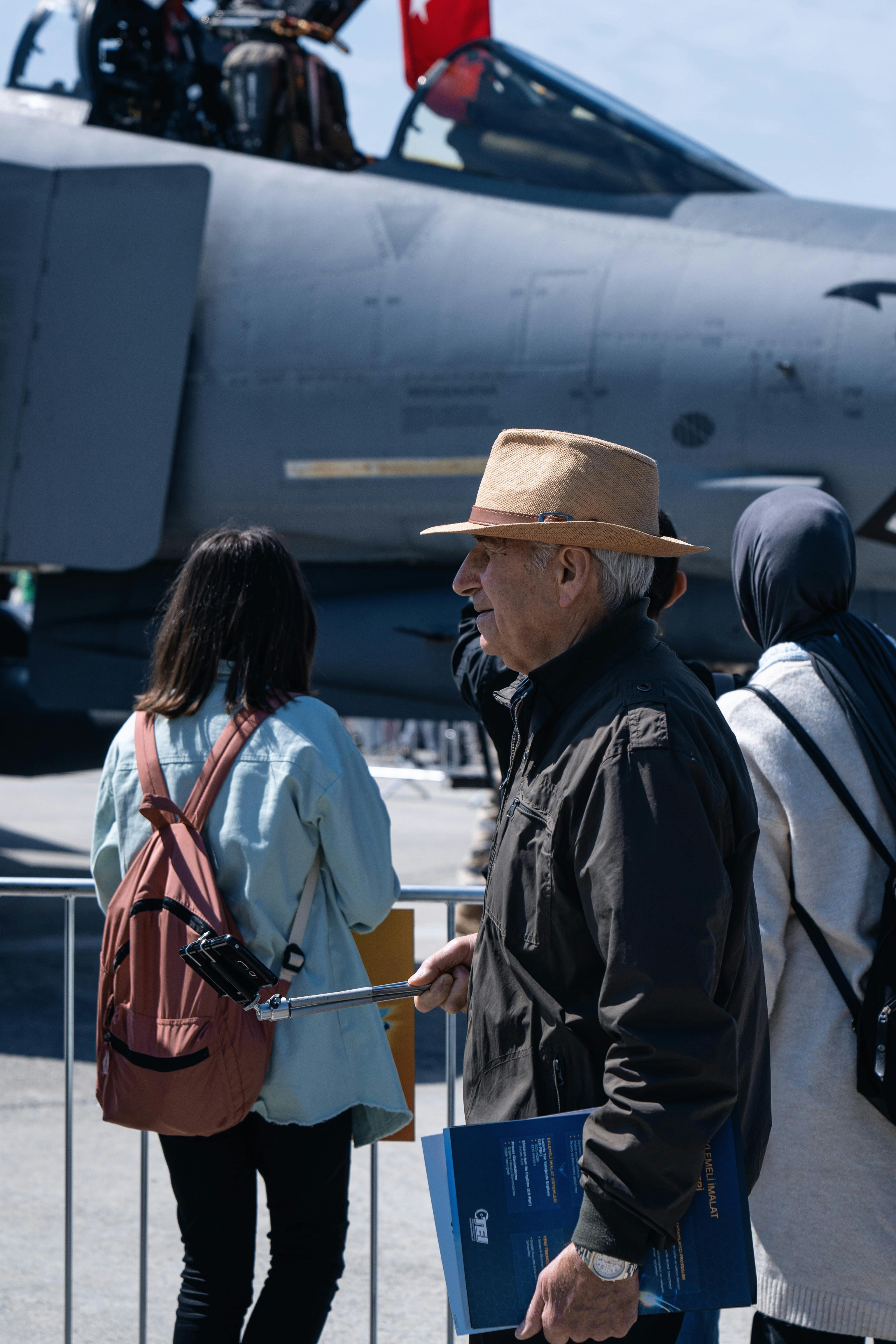 Man Standing Up Photos, Download The BEST Free Man Standing Up Stock ...