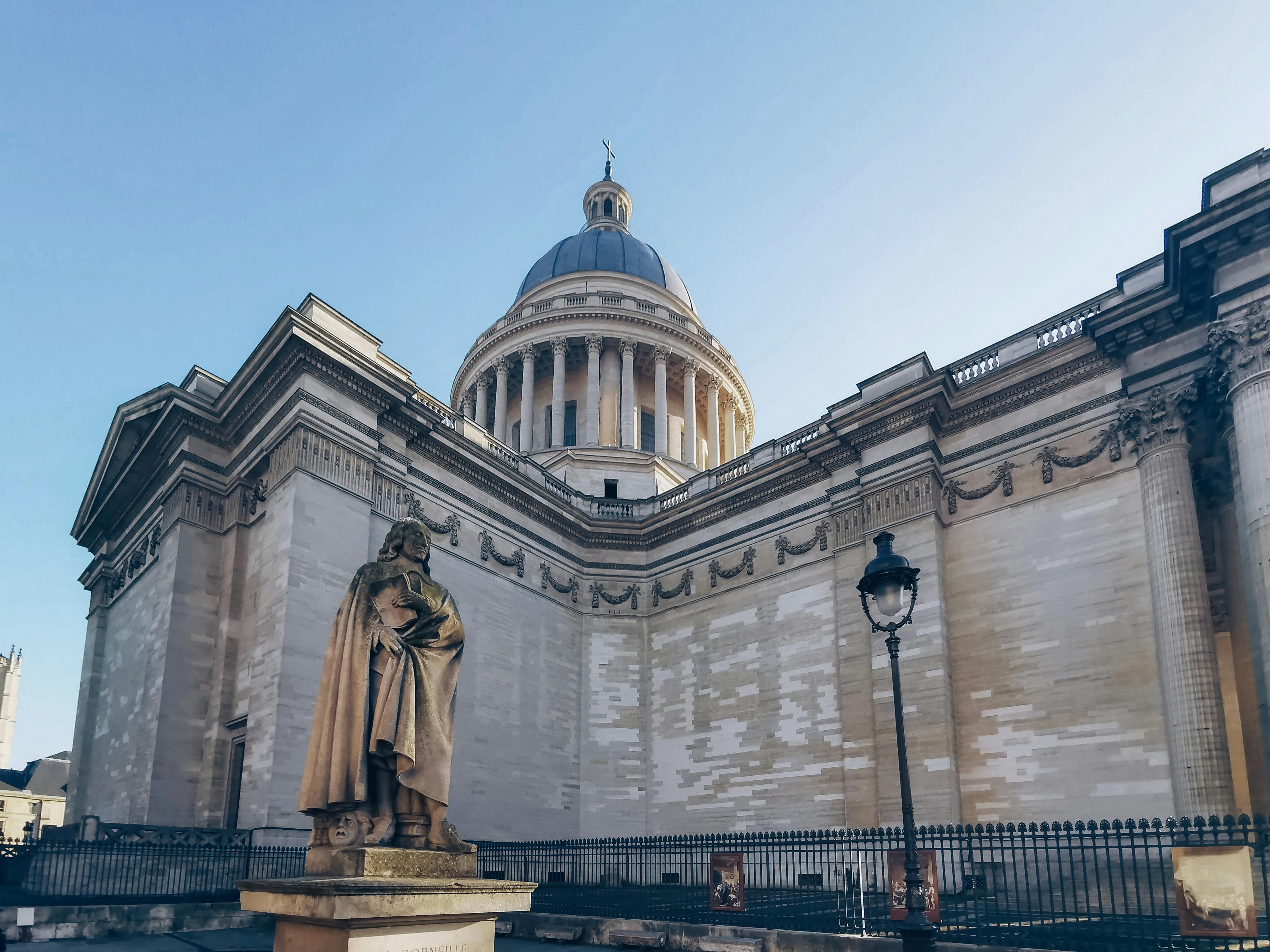 Neoclassicist Pantheon Mausoleum in Paris · Free Stock Photo