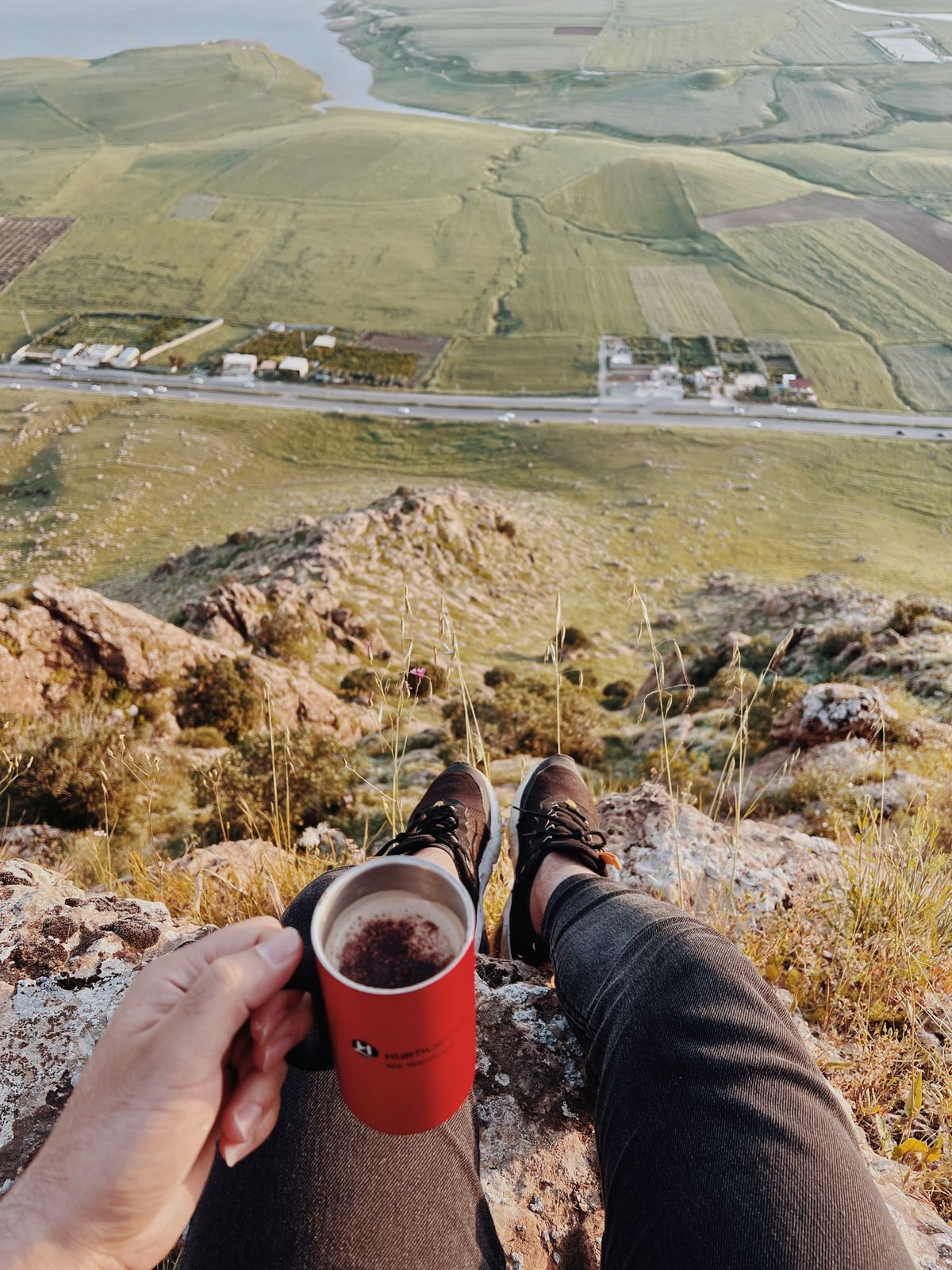 Coffee Cup Mountain Photos, Download The BEST Free Coffee Cup Mountain ...