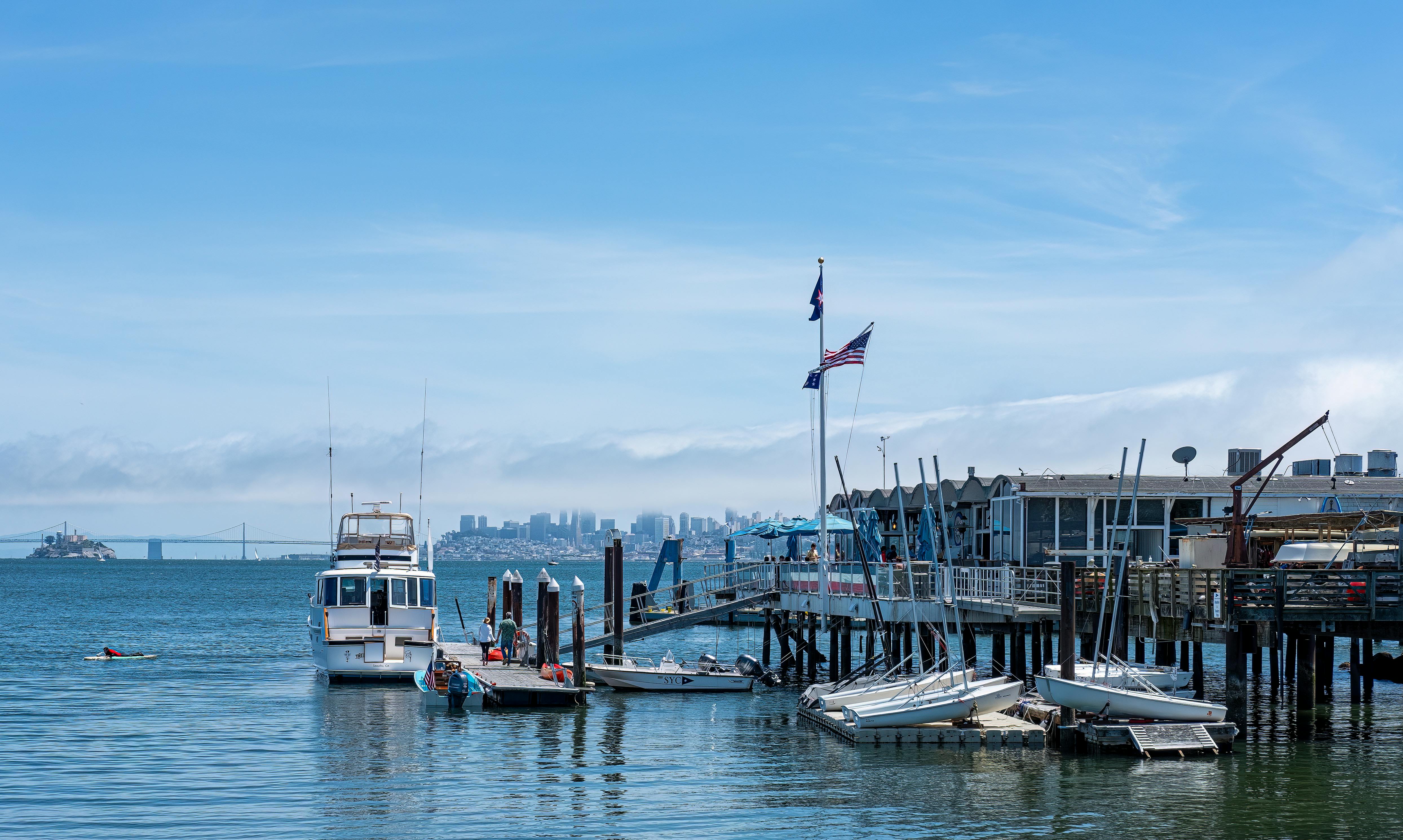 Pier AT Sunset · Free Stock Photo