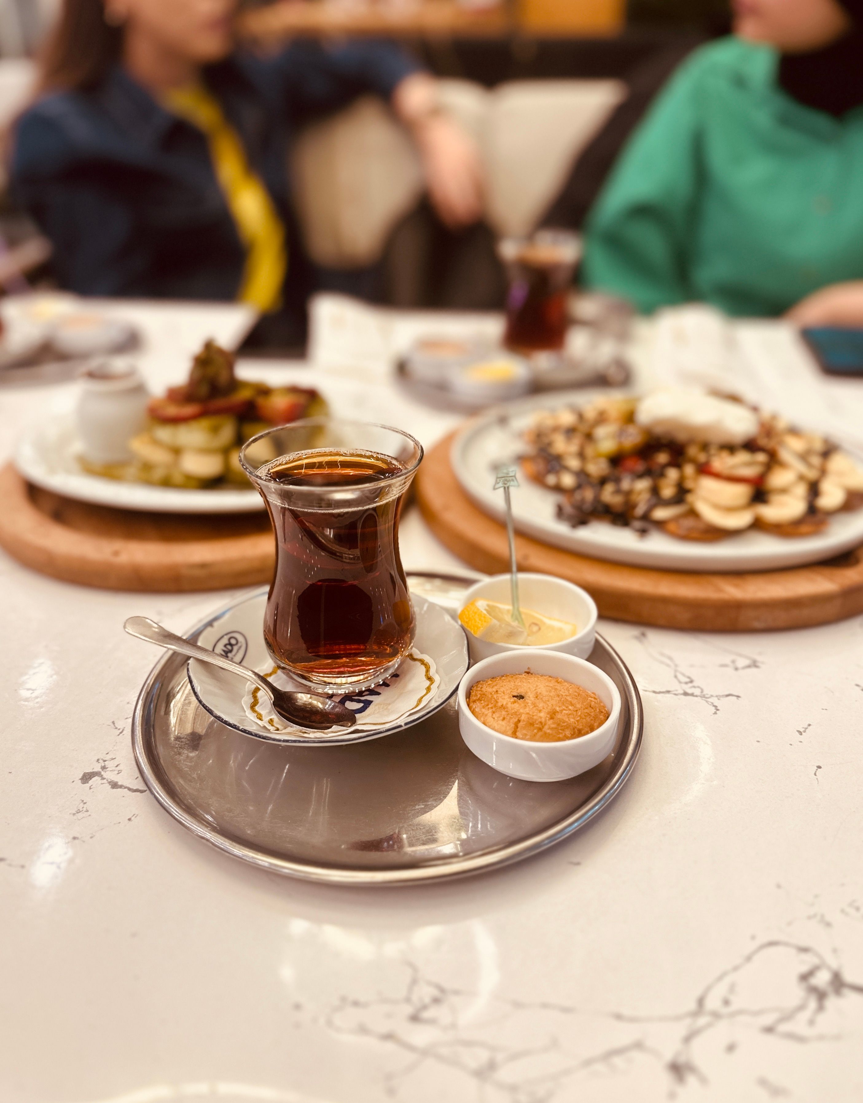Turkish Tea on Table · Free Stock Photo