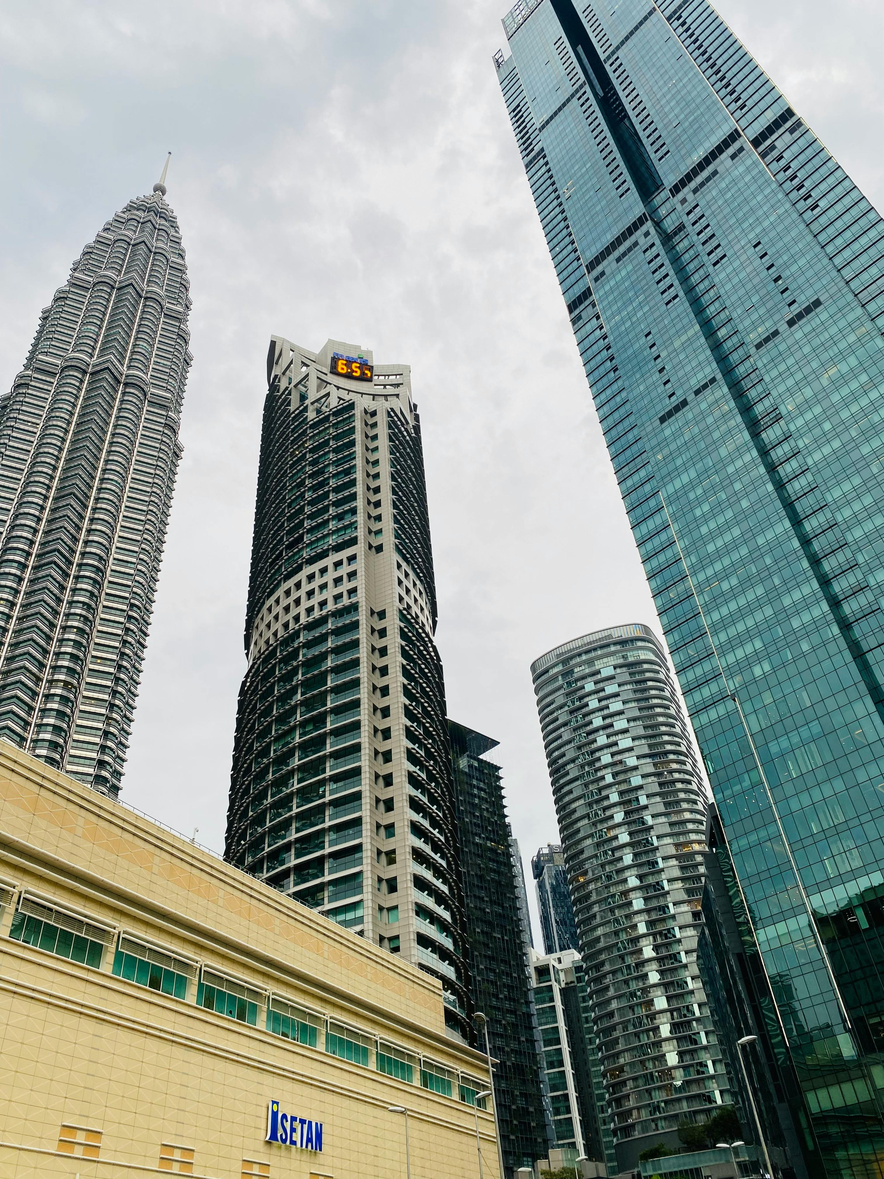 Low Angle Buildings Photos, Download The BEST Free Low Angle Buildings ...