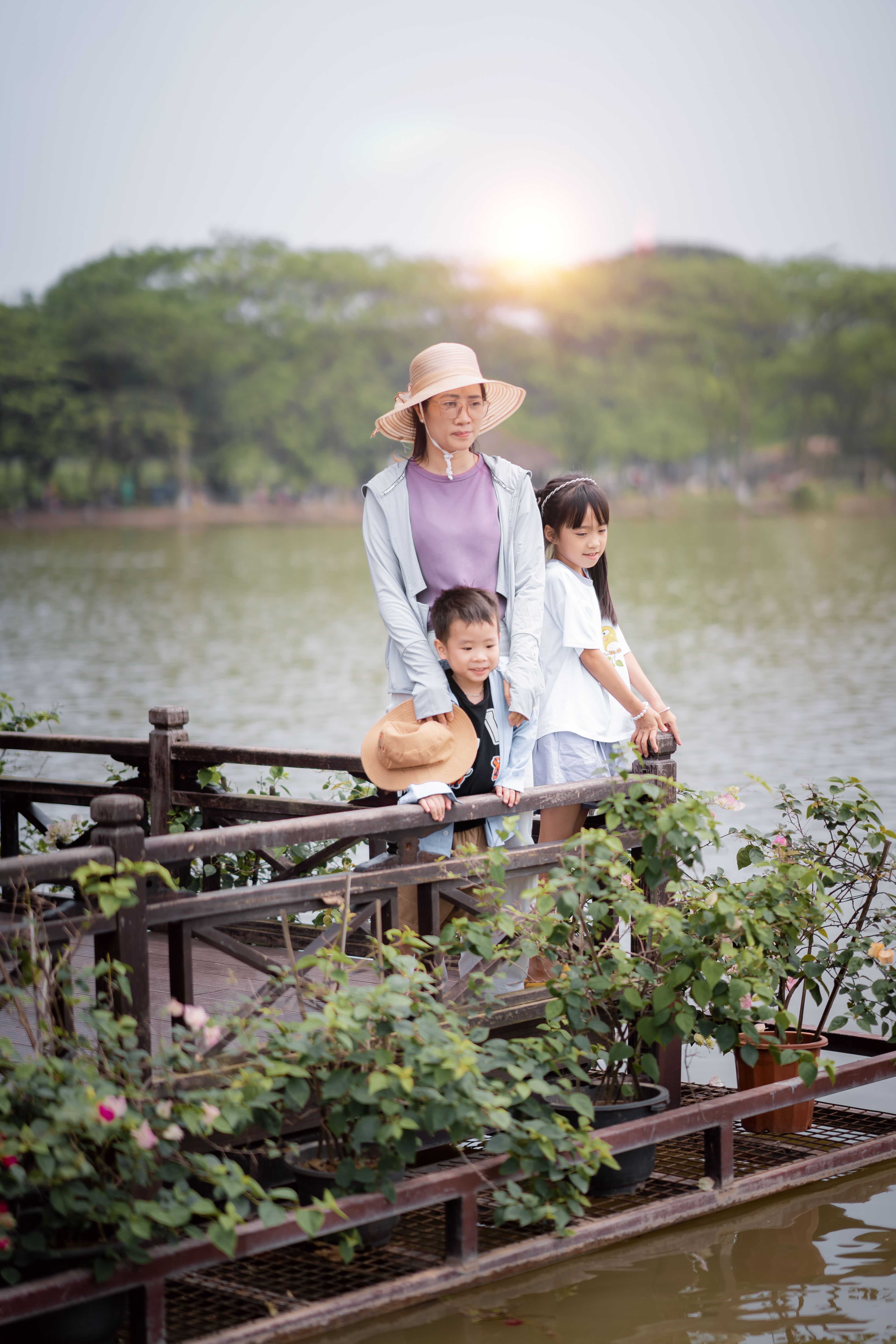 Blig Family Photos, Download The BEST Free Blig Family Stock Photos ...