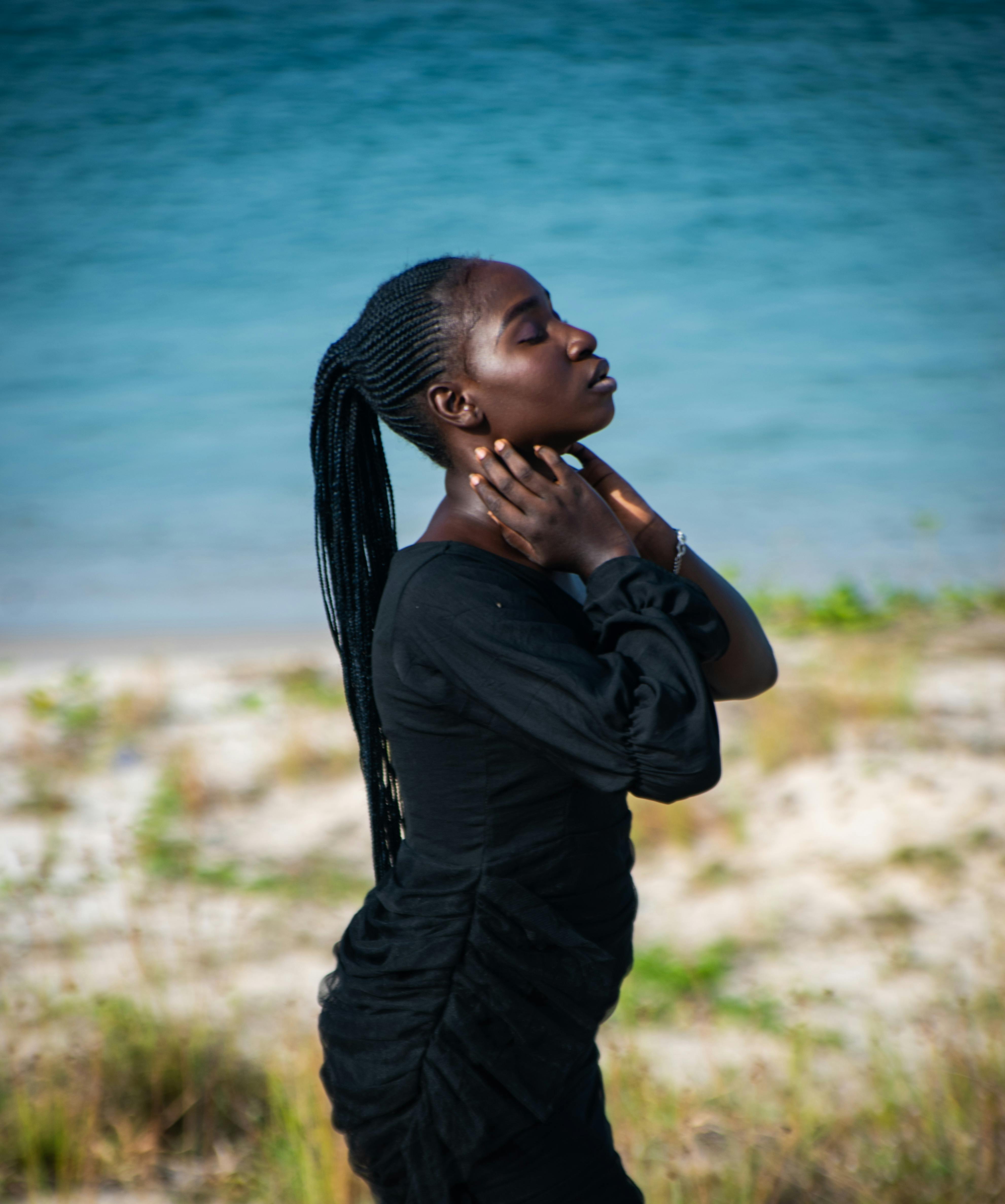 Woman In Ocean Photos, Download The BEST Free Woman In Ocean Stock ...