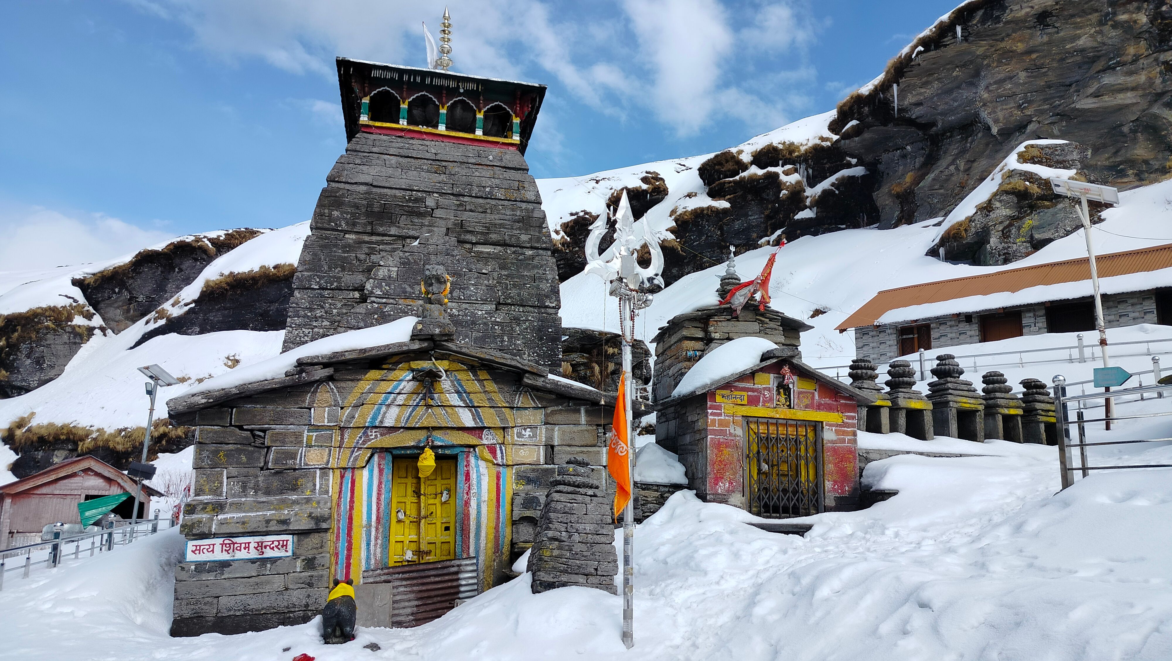 Hindu Temple in the Mountains in Winter · Free Stock Photo