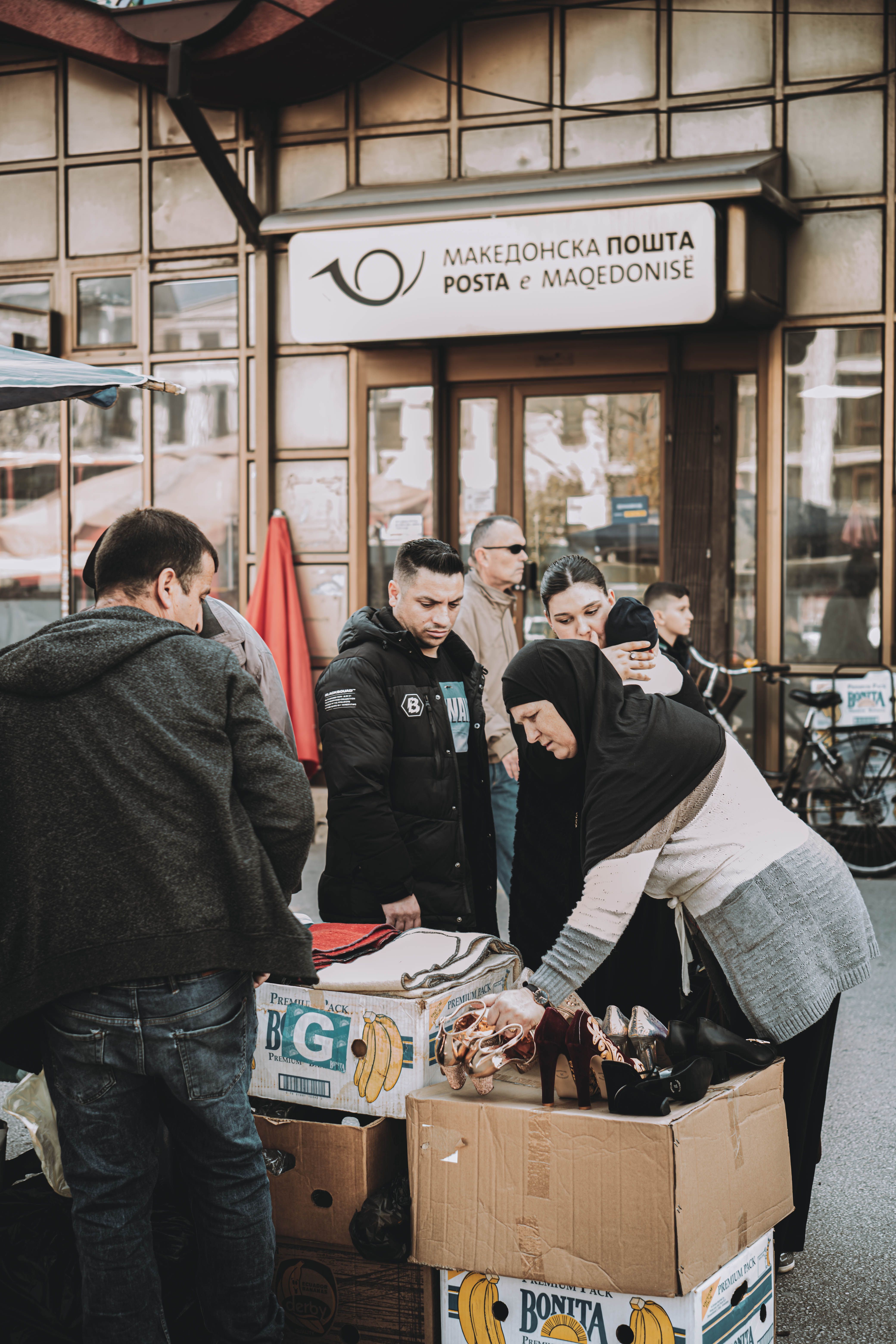 Street Market by Post Office · Free Stock Photo