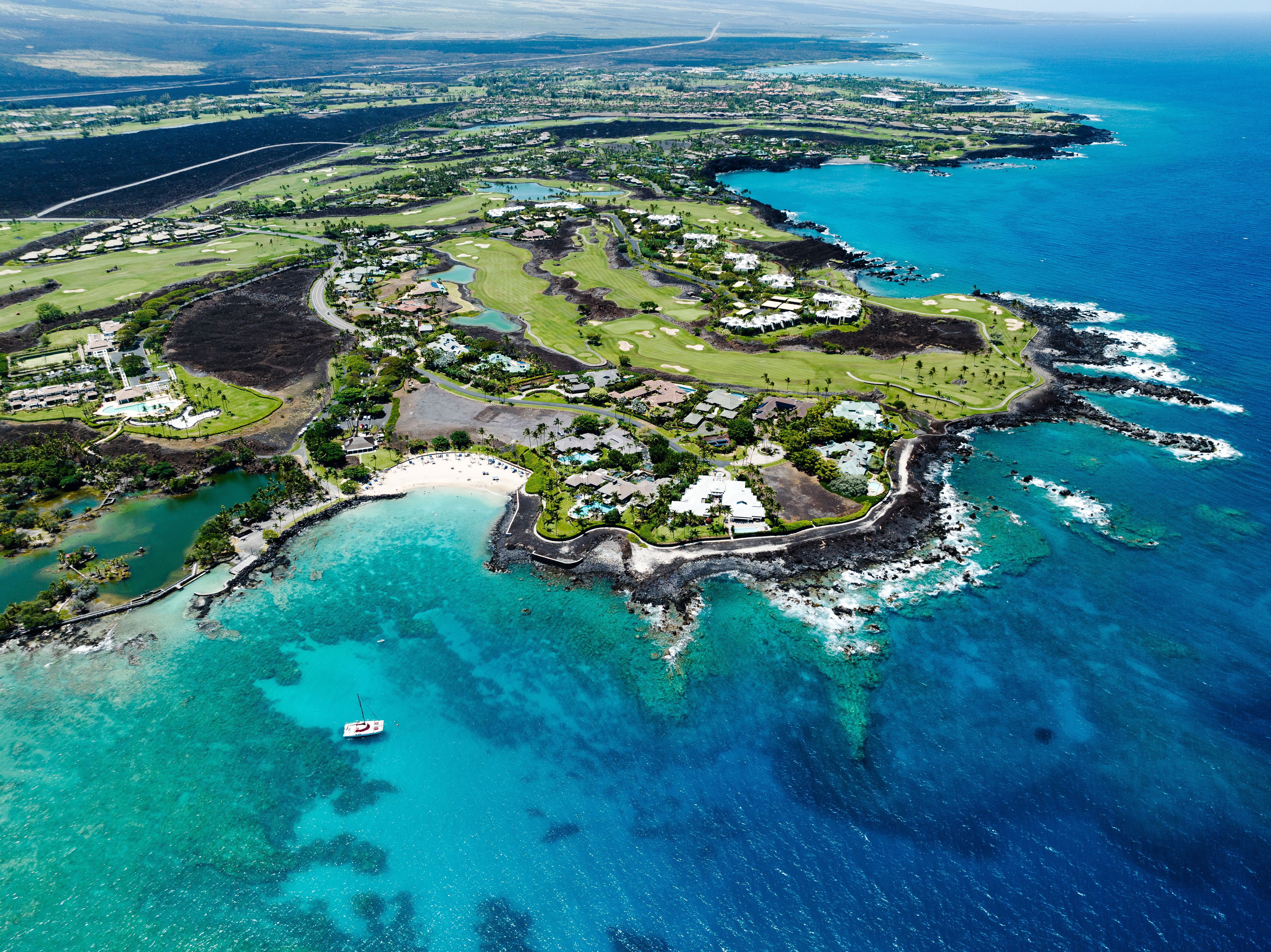 Scenic View of Hawaii Island · Free Stock Photo