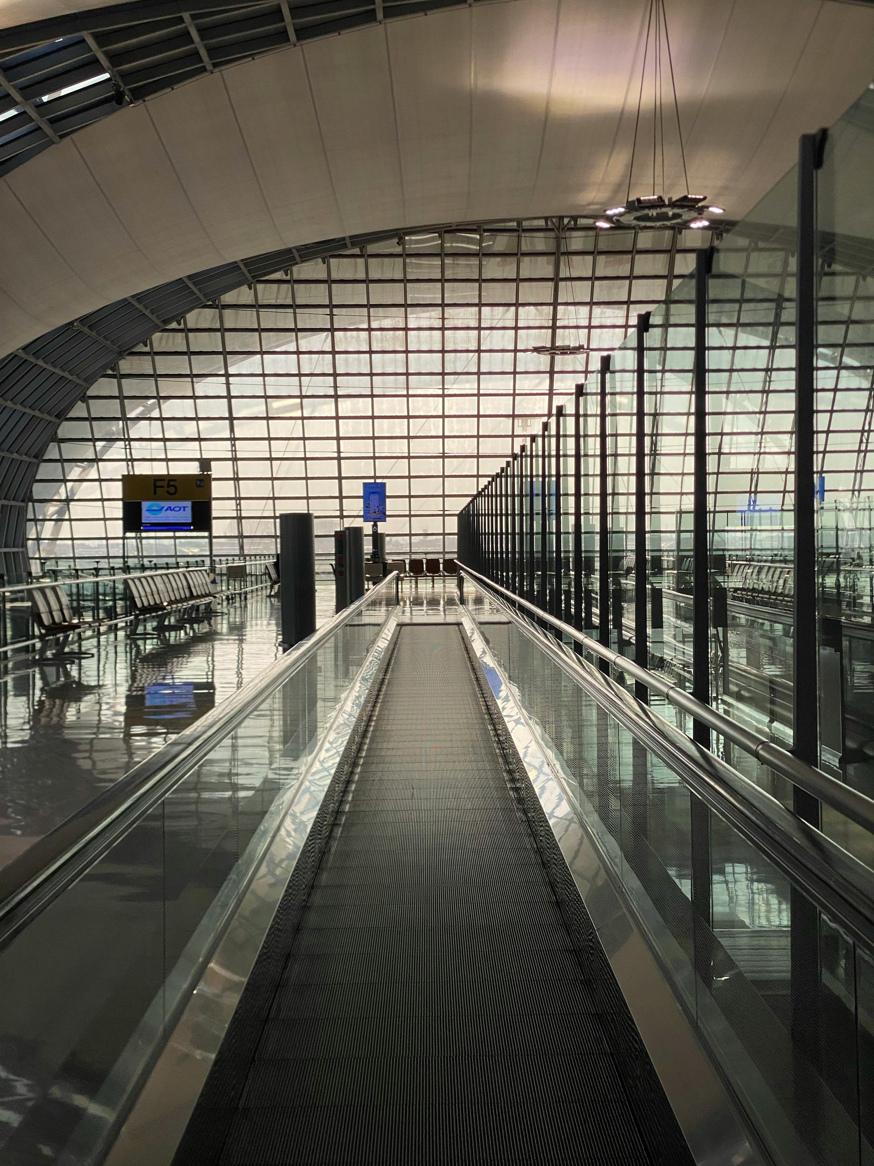 Airport · Free Stock Photo