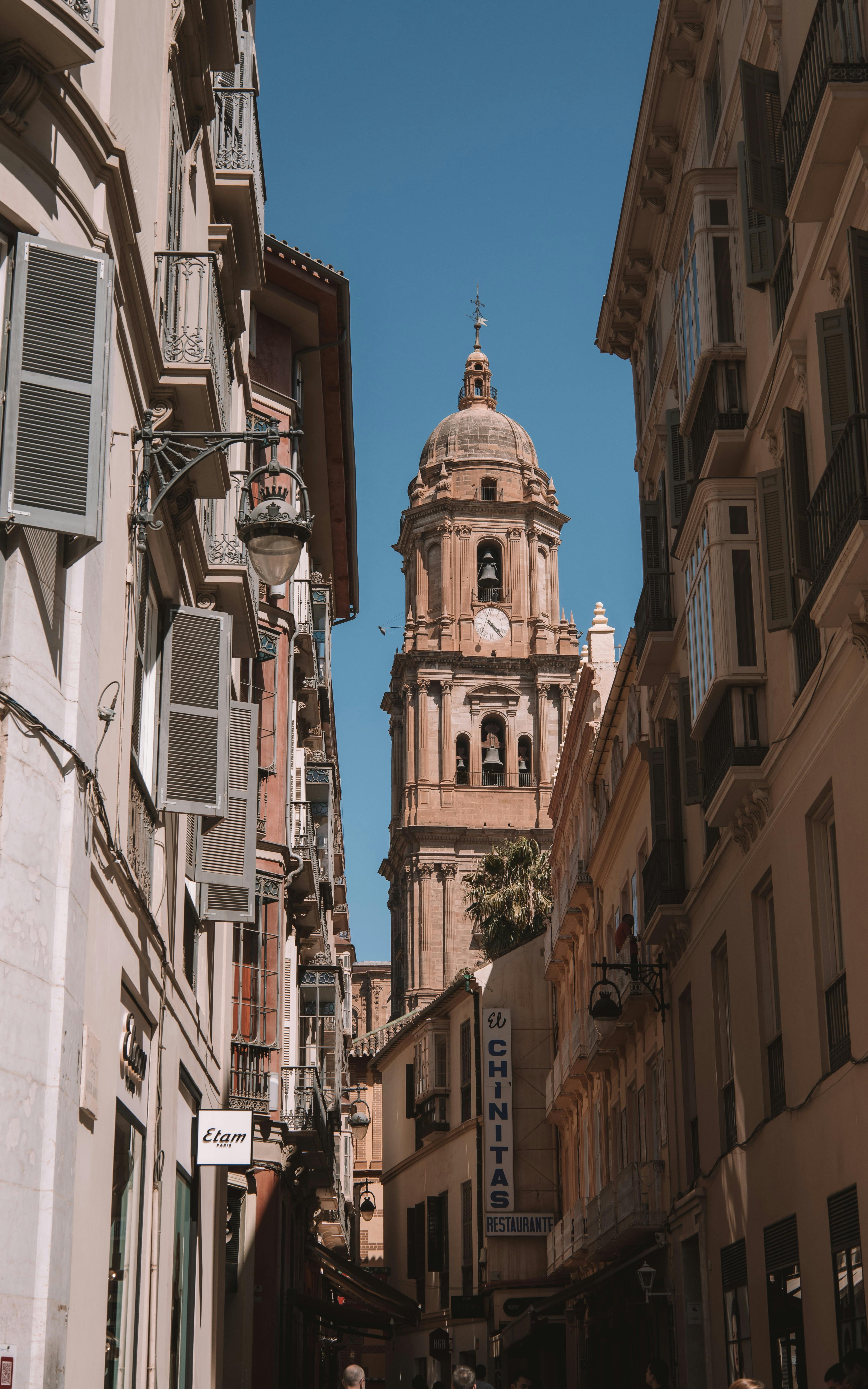 Fuengirola Sign between Two Palm Trees, Malaga, Spain · Free Stock Photo