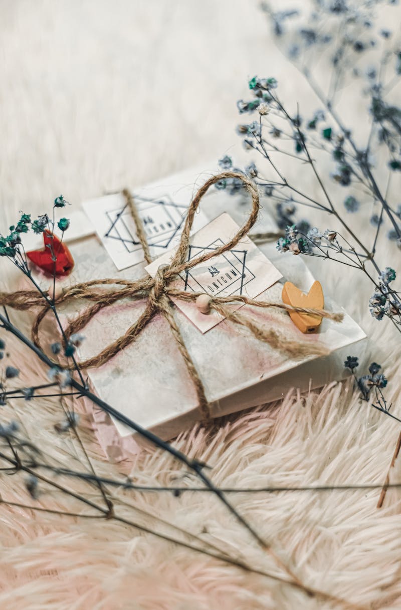 Card Making Photos, Download The BEST Free Card Making Stock Photos ...