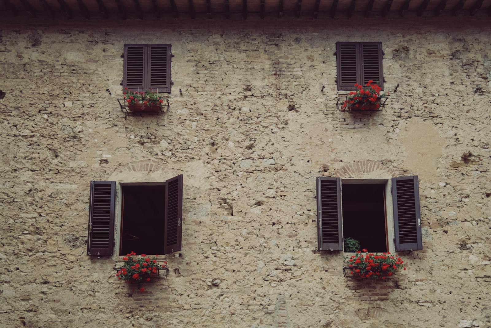 Romanian Windows Photos, Download The BEST Free Romanian Windows Stock ...