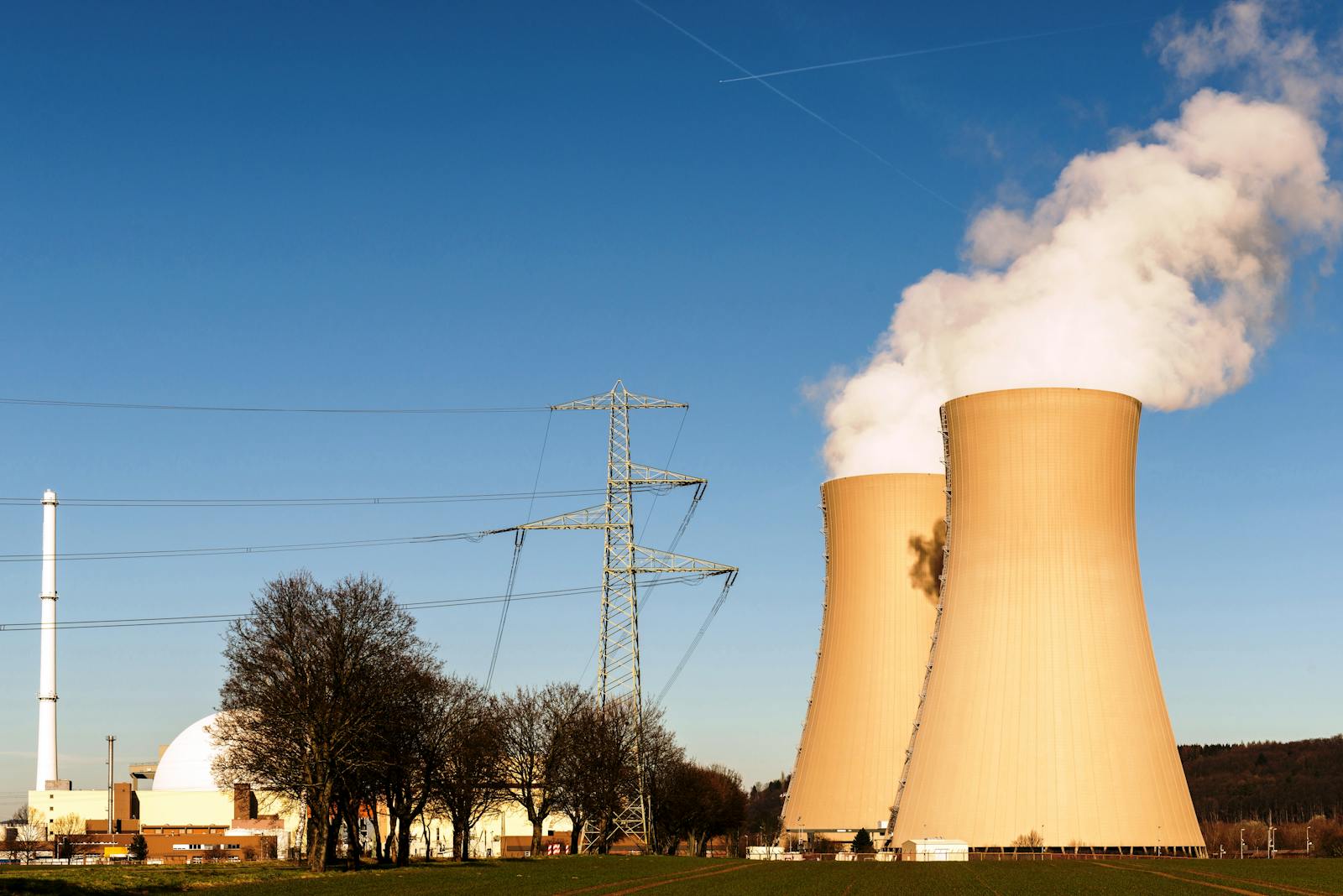 Nuclear Energy Photos, Download The BEST Free Nuclear Energy Stock ...