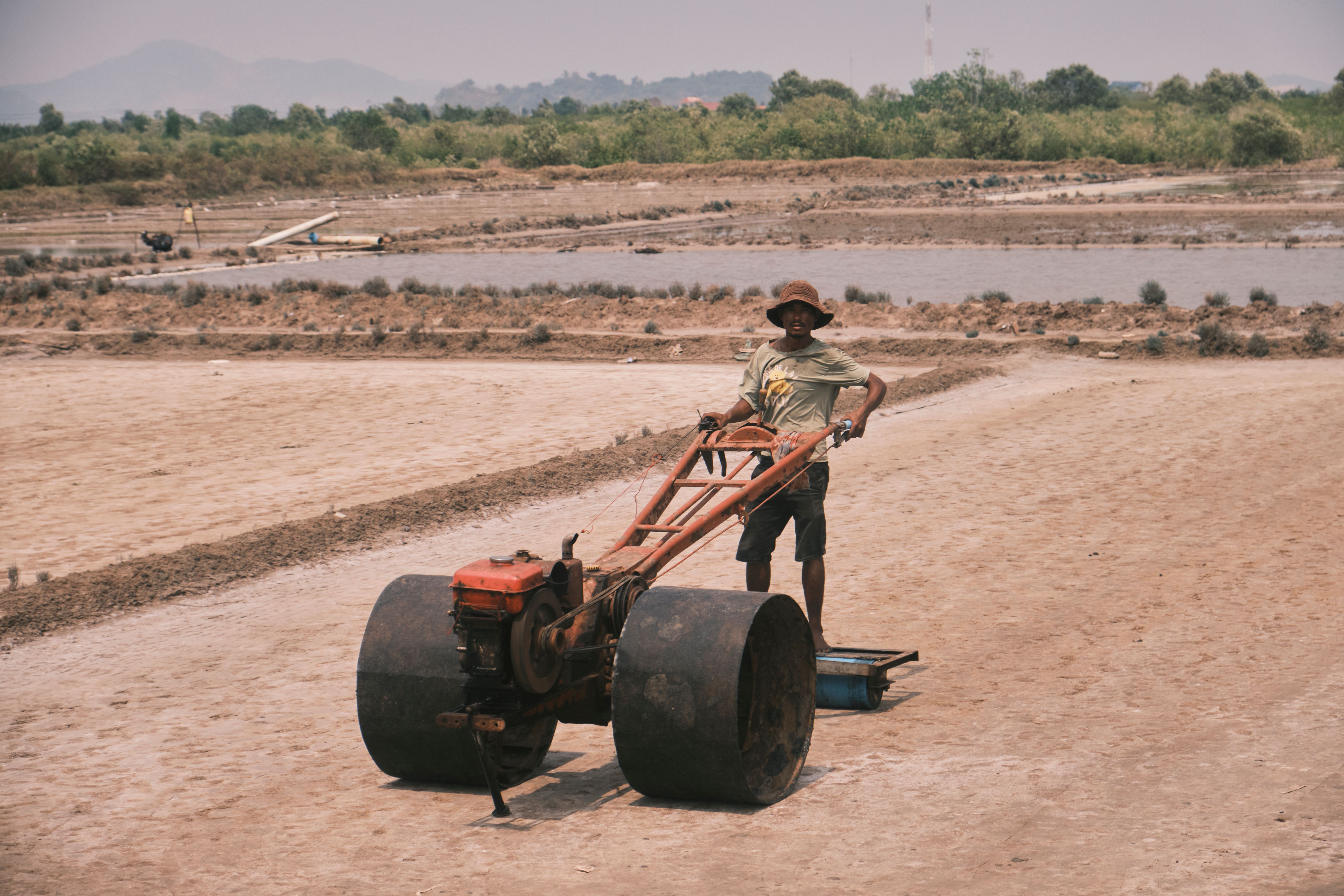 Manual Plow Photos, Download The BEST Free Manual Plow Stock Photos ...