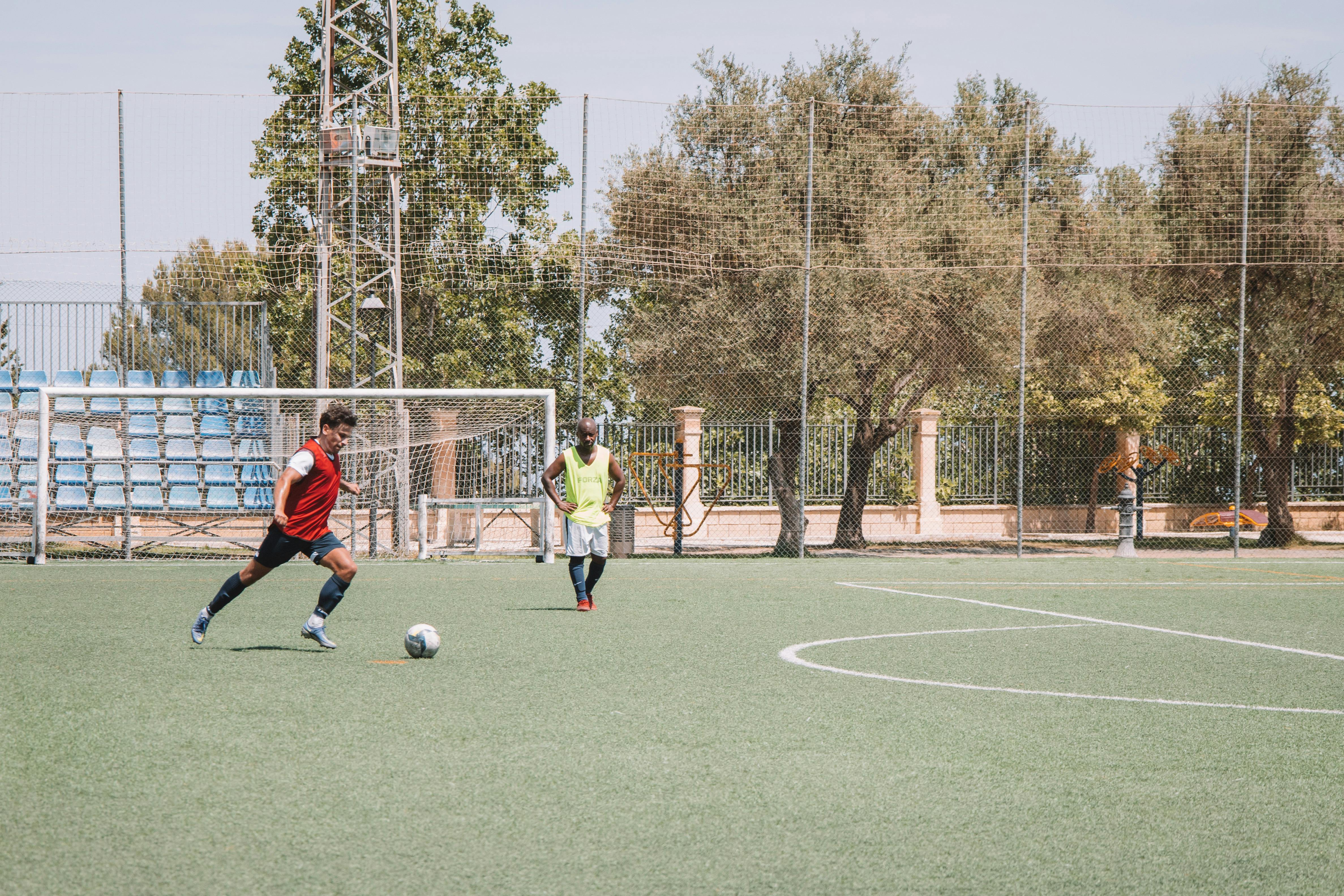 Football Playing Photos, Download The BEST Free Football Playing Stock ...