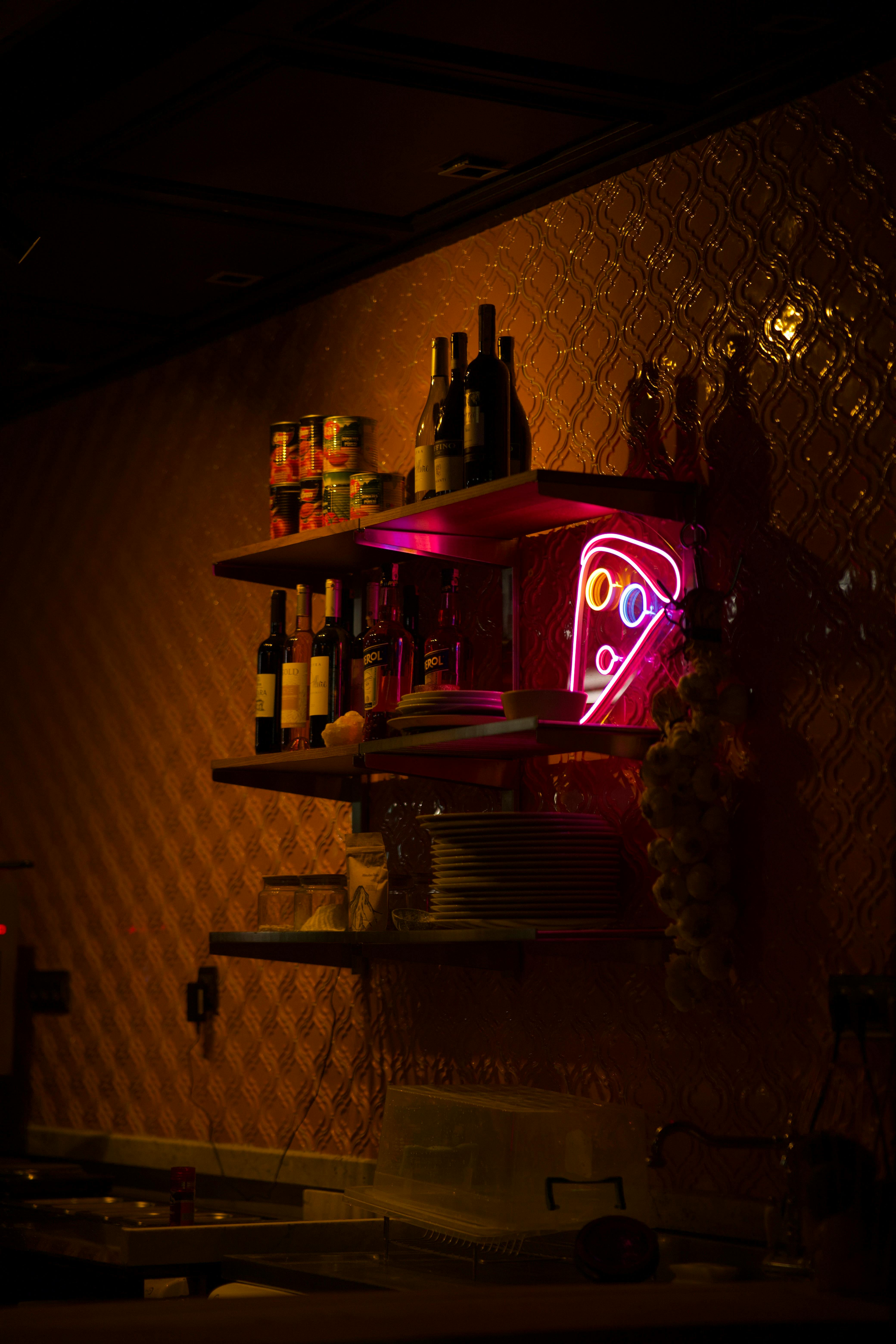 Pizza Signs Photos, Download The BEST Free Pizza Signs Stock Photos ...