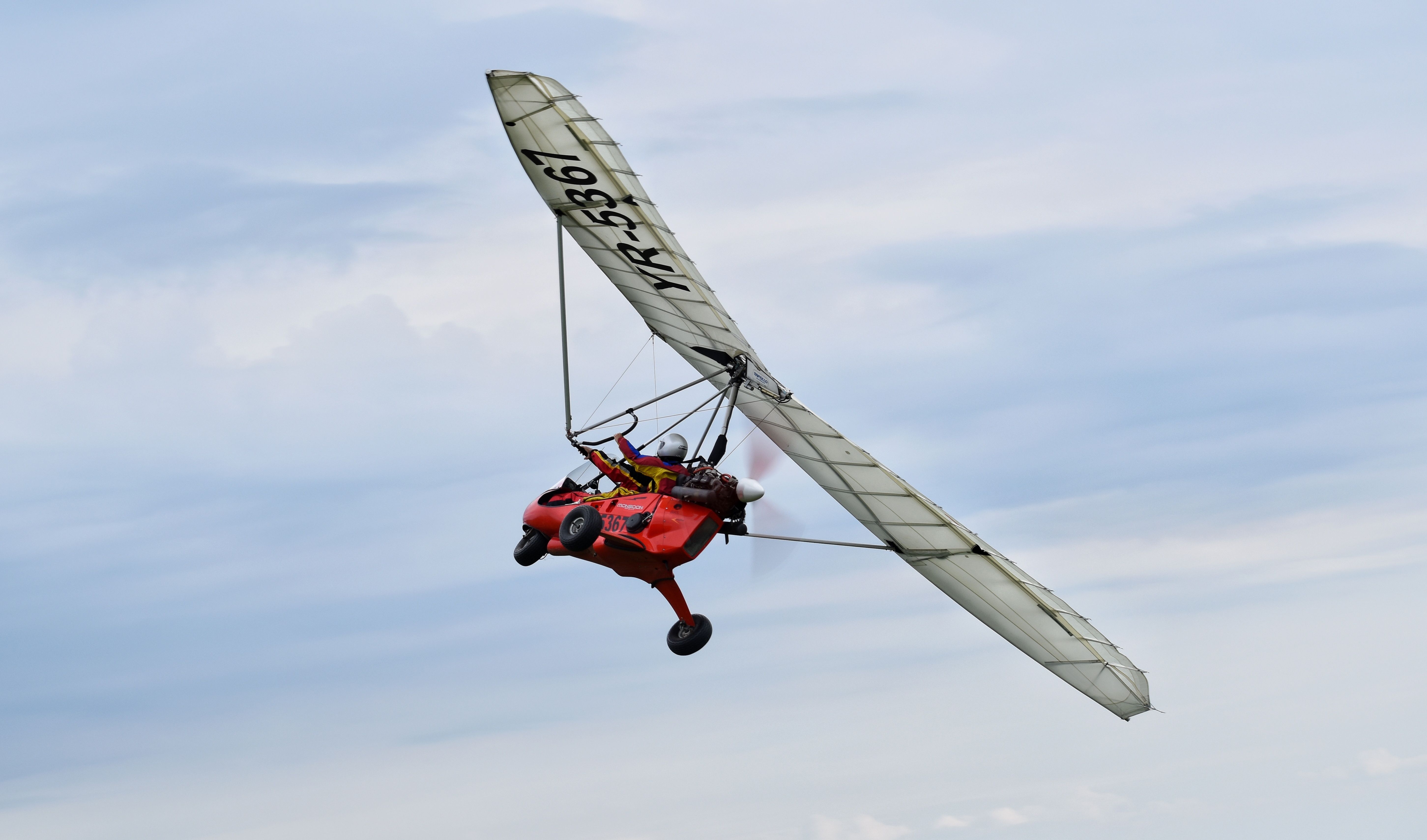 Light Aircraft on Sky · Free Stock Photo