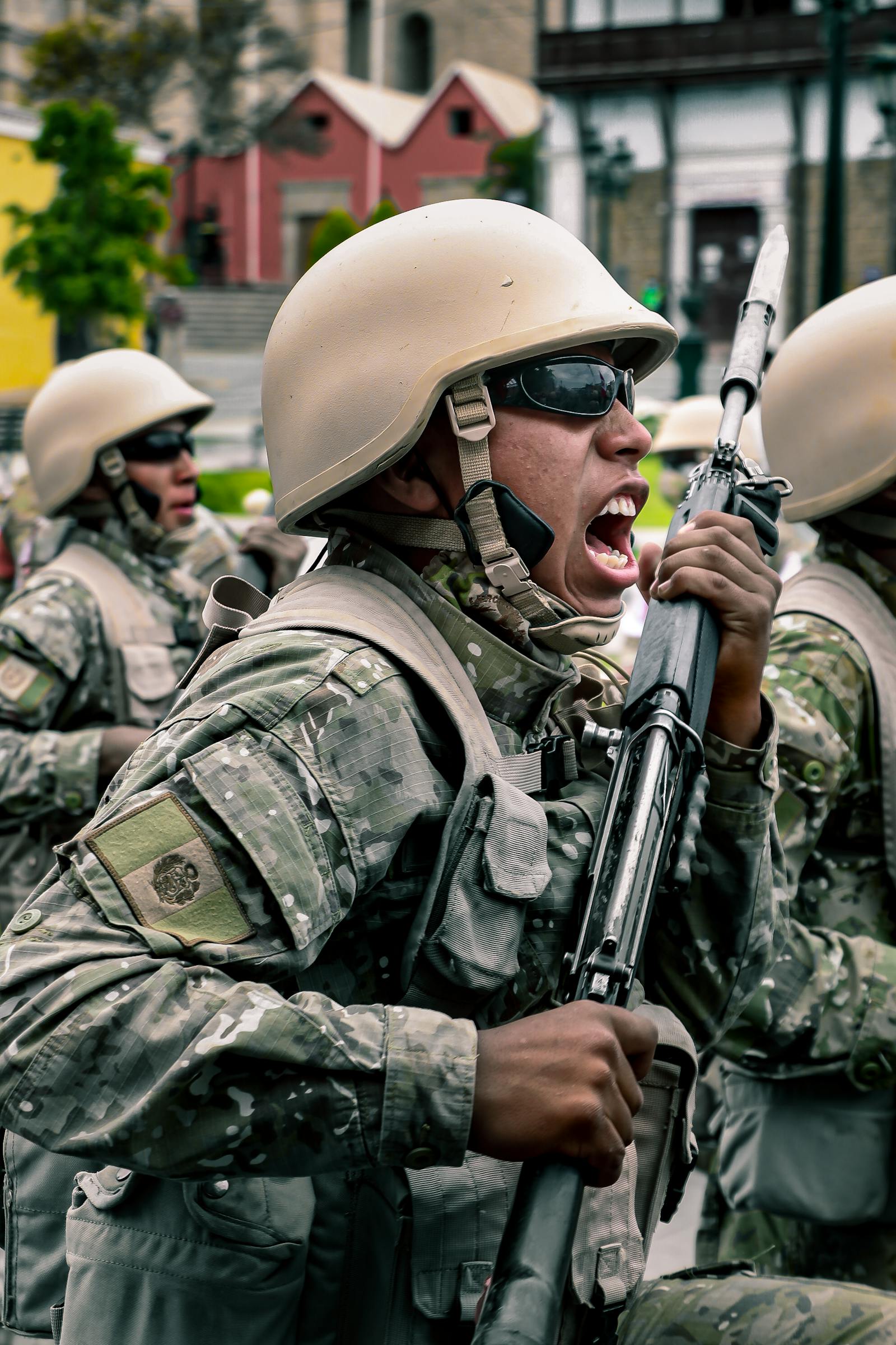 Soldier Shouting Photos, Download The BEST Free Soldier Shouting Stock ...
