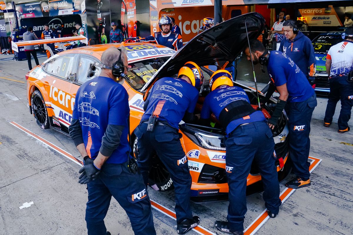 Car Race Photos, Download The BEST Free Car Race Stock Photos & HD Images