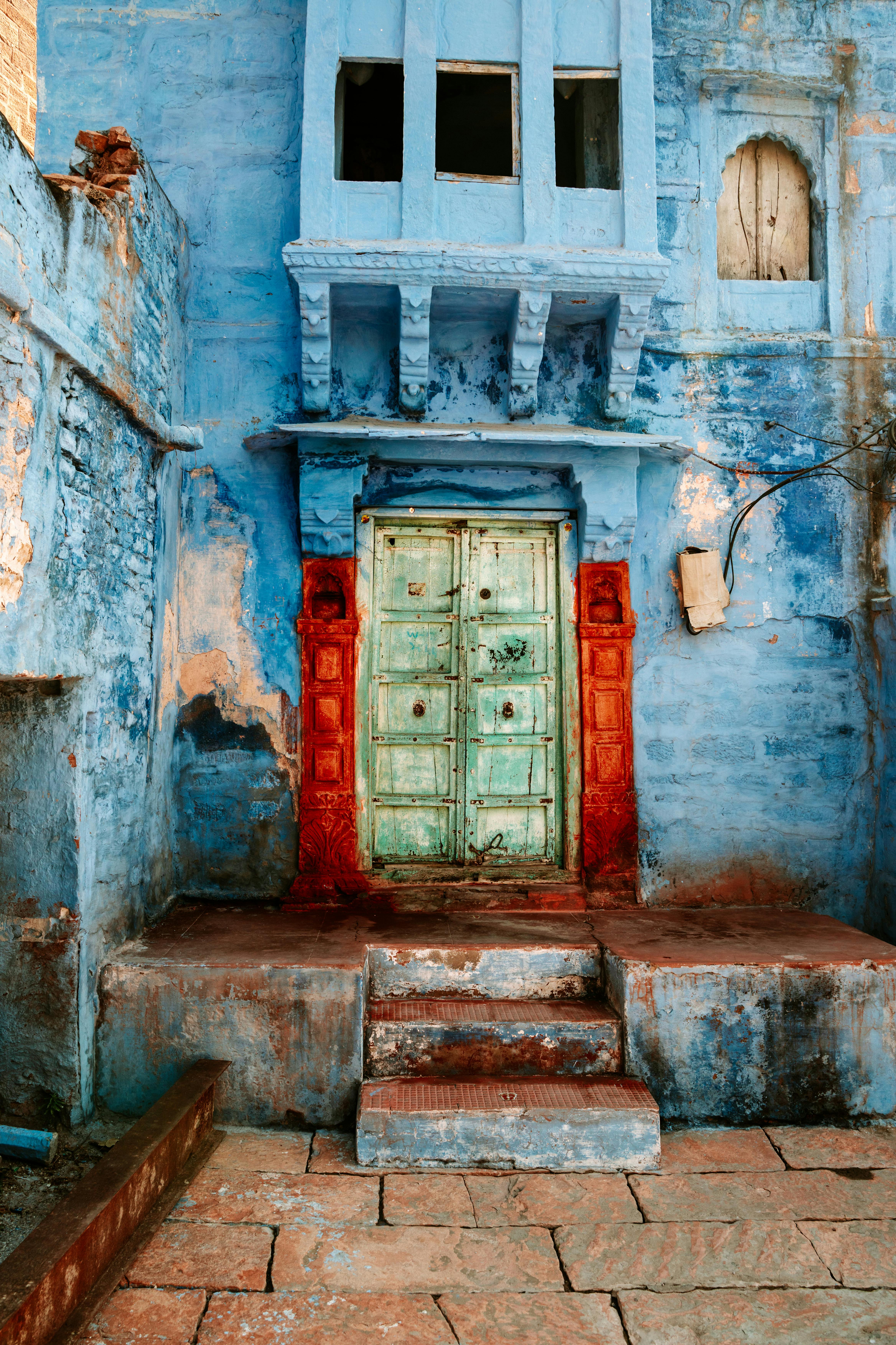 Facade of an Old Traditional Blue Building · Free Stock Photo