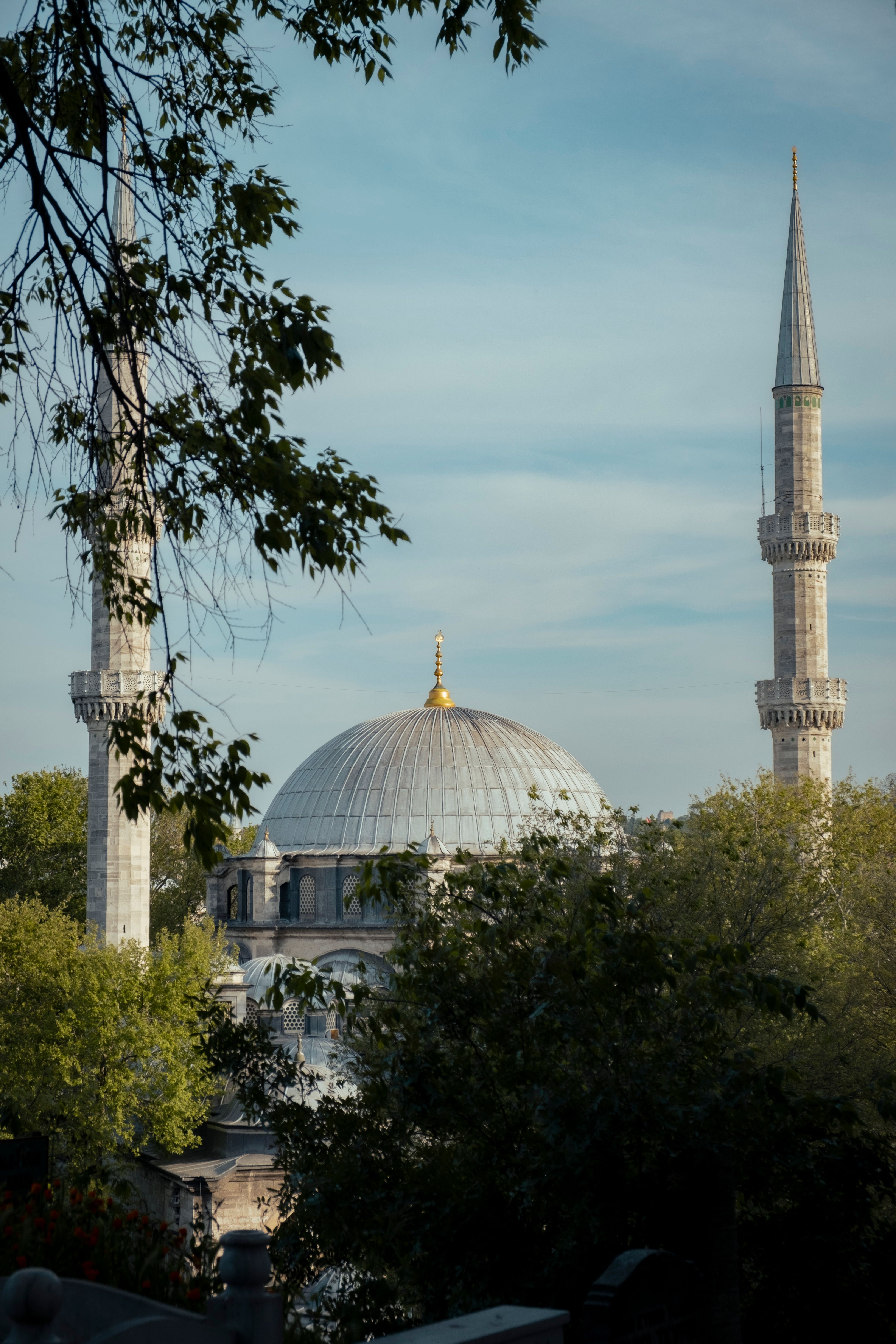 Minarets in Mosque in Medina · Free Stock Photo