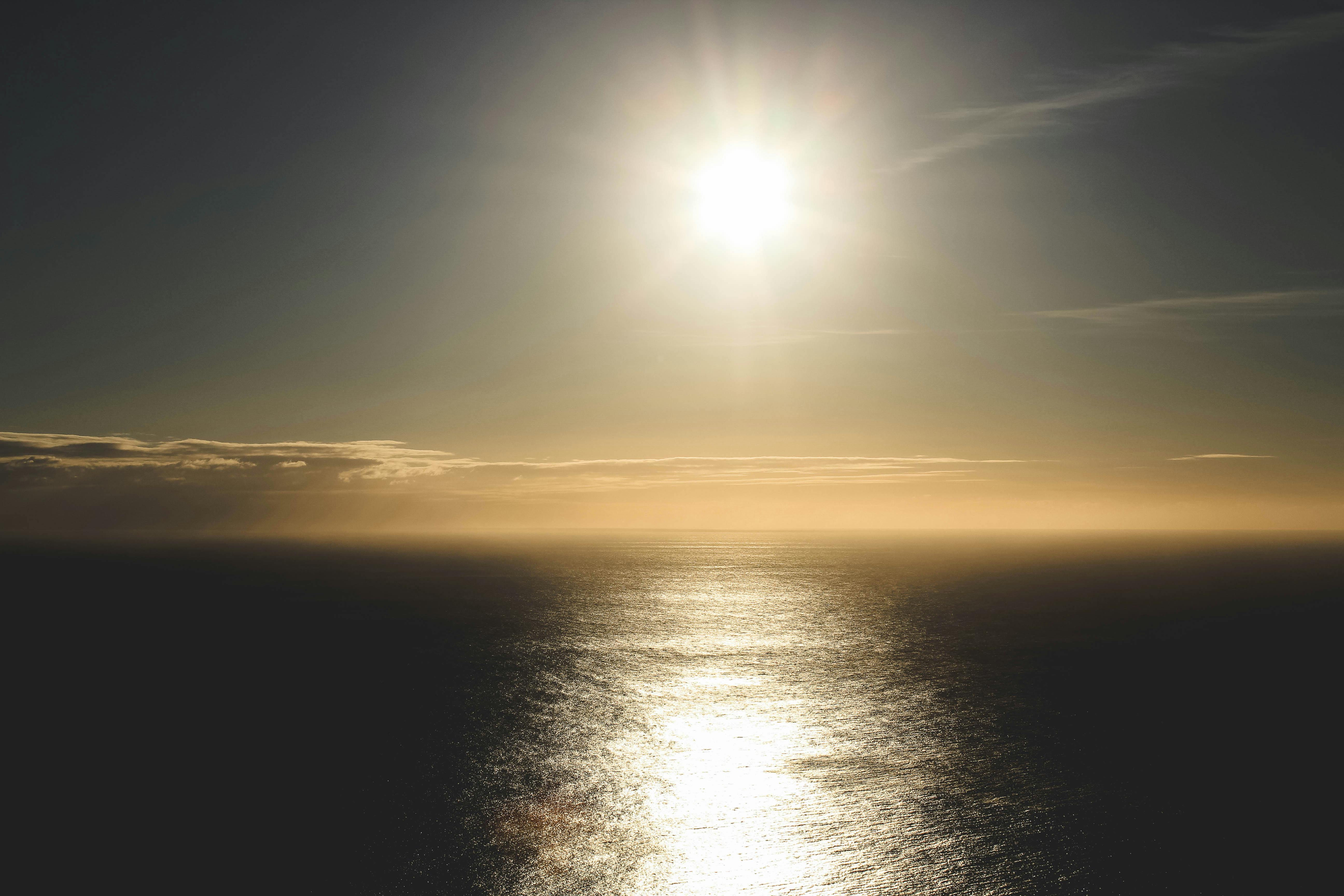 Sun over Sea · Free Stock Photo