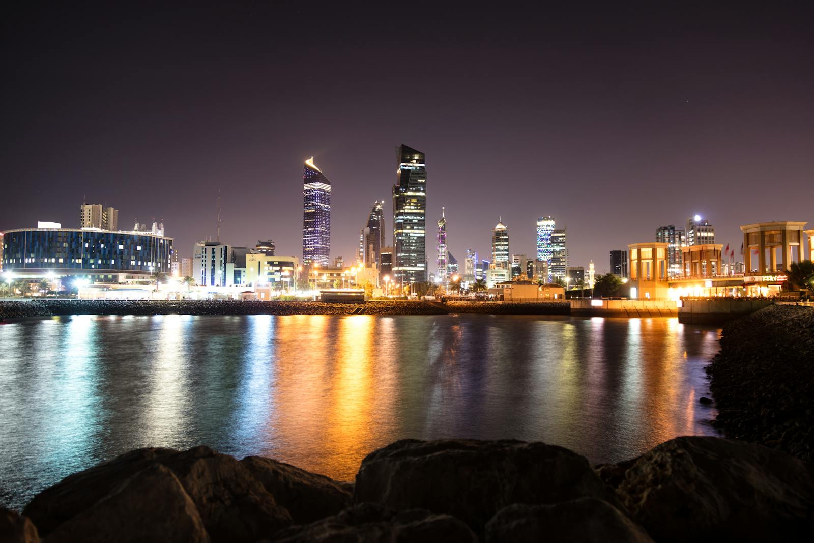 Meta Kuwait Photos, Download The BEST Free Meta Kuwait Stock Photos ...
