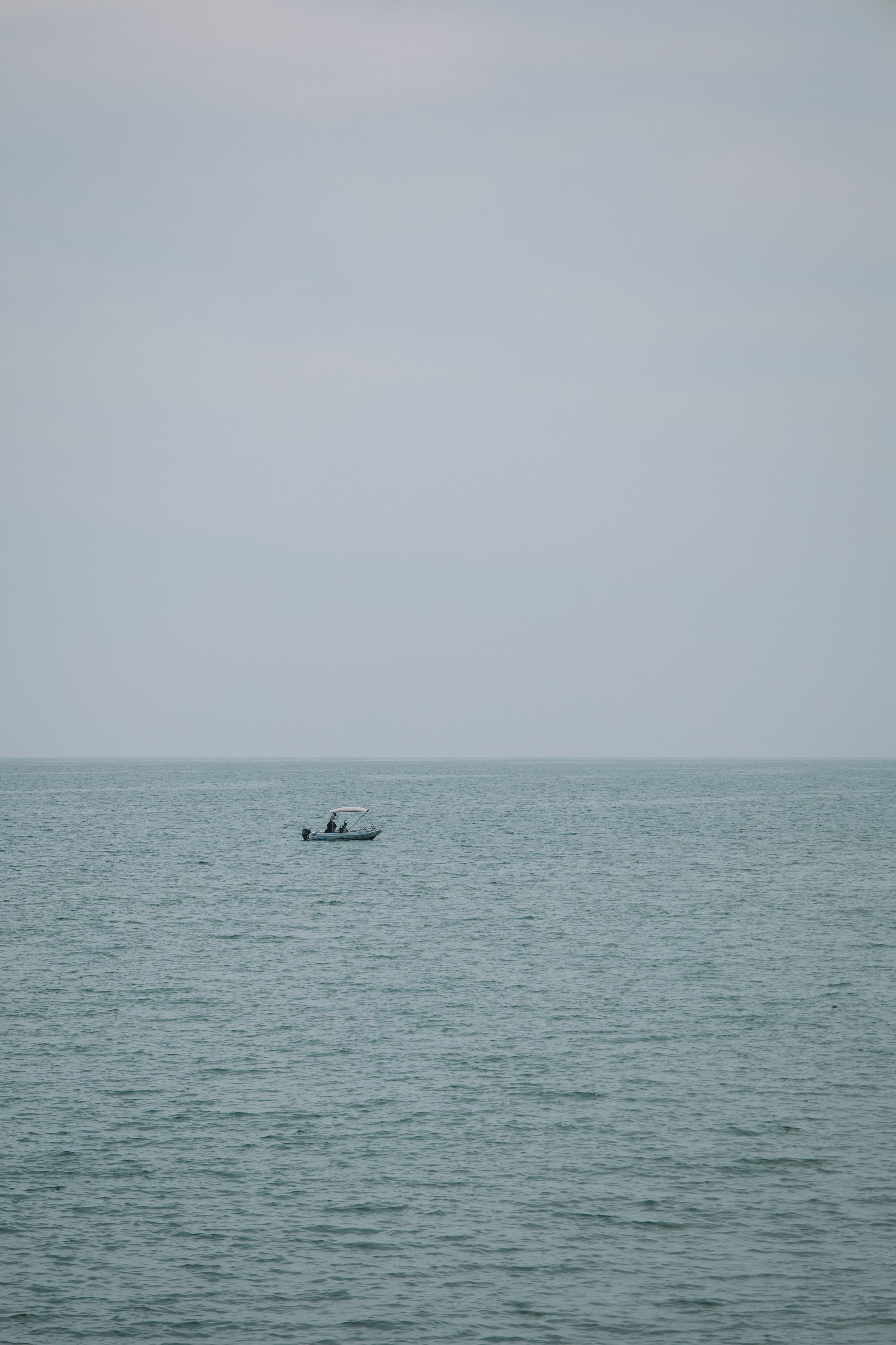 Thundering At Sea Photos, Download The BEST Free Thundering At Sea ...