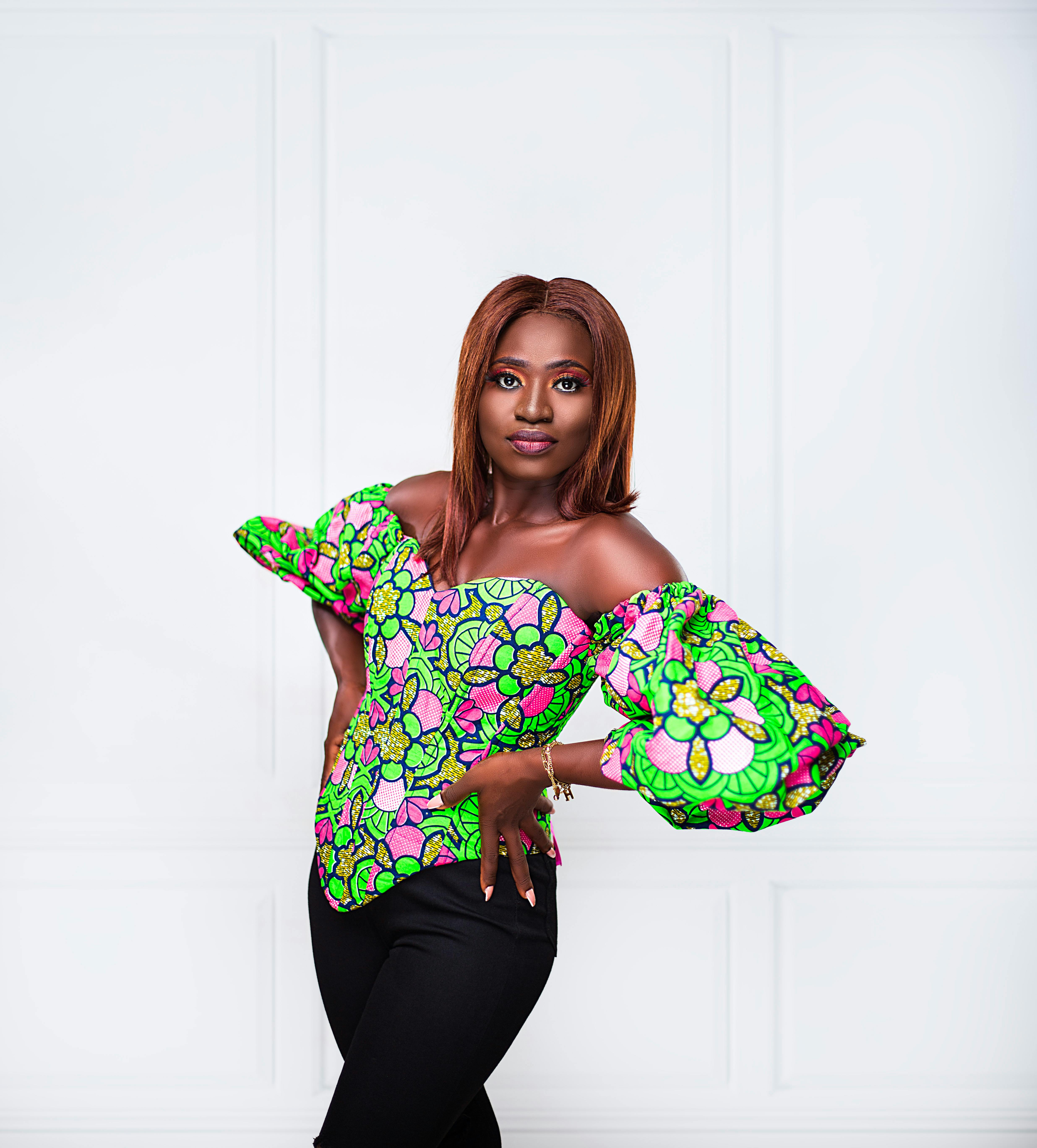 Back View of a Woman · Free Stock Photo